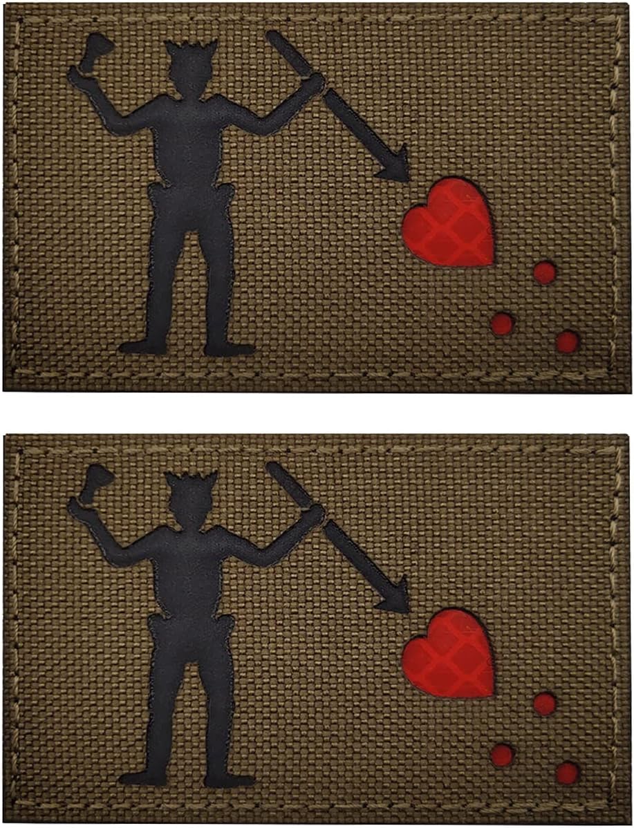 Amazon.com: 2 PCS AliPlus Blackbeard Flag Patches Edward Teach Pirate ...