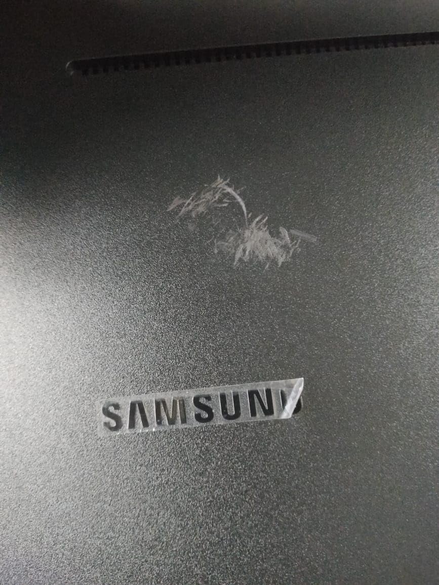 Samsung27-Inch FHD Business Monitor with bezeless Design, IPS Panel ...