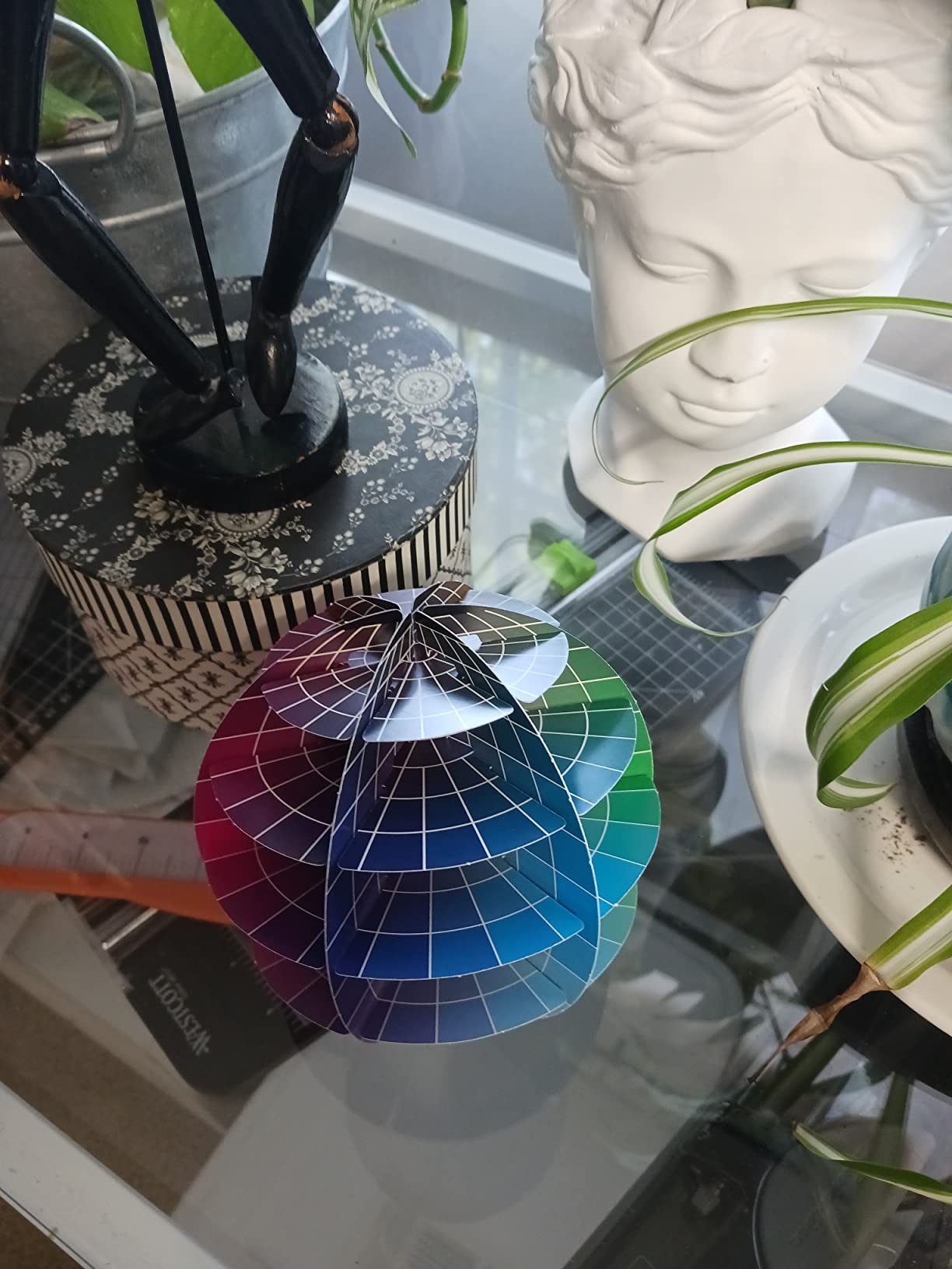 Amazon.com: Kolormondo Mini 3-D Colorwheel