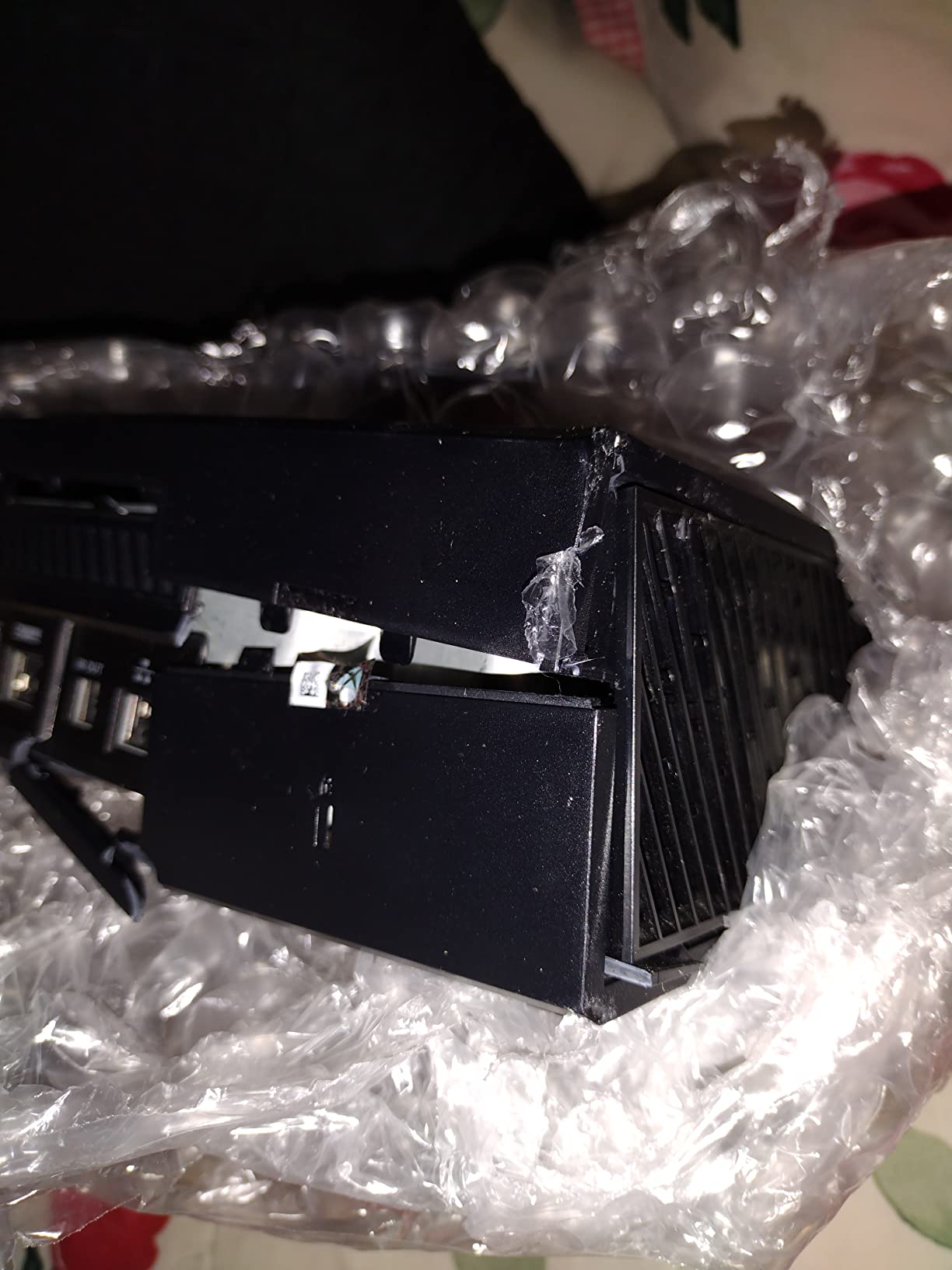 Amazon.com: Microsoft Xbox One Console with Accessories, 1TB HDD ...