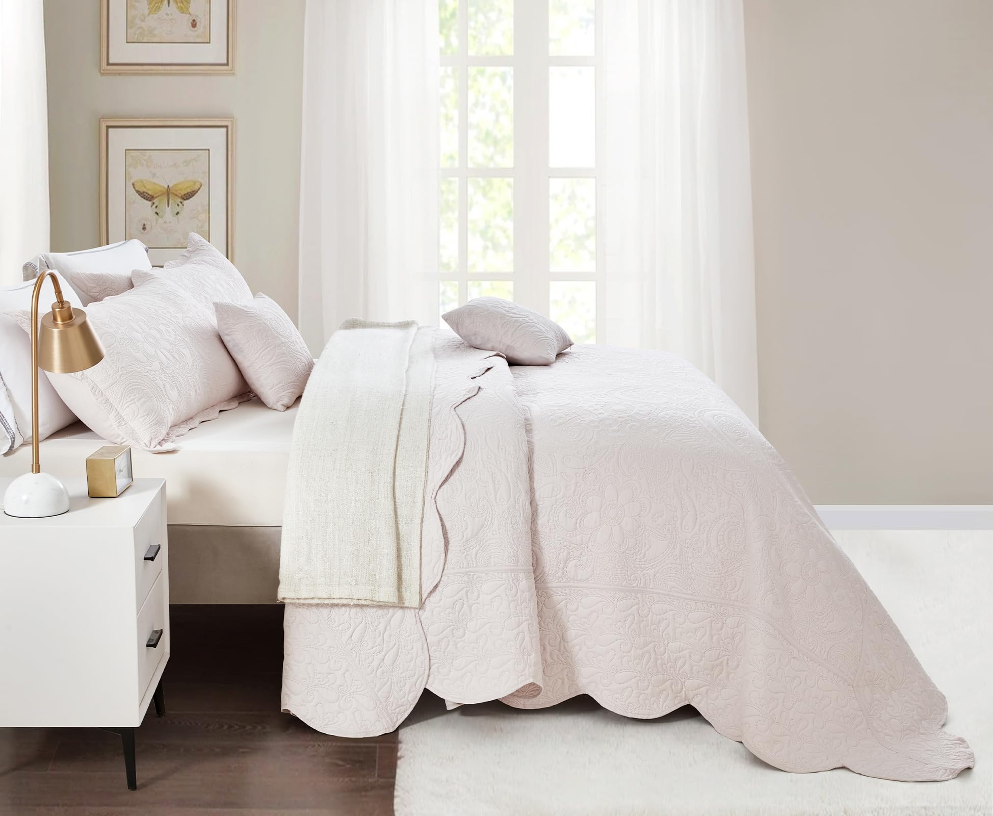 Snapklik.com : Oversized King Bedspread 138x122 Extra Wide, Ultrasonic ...