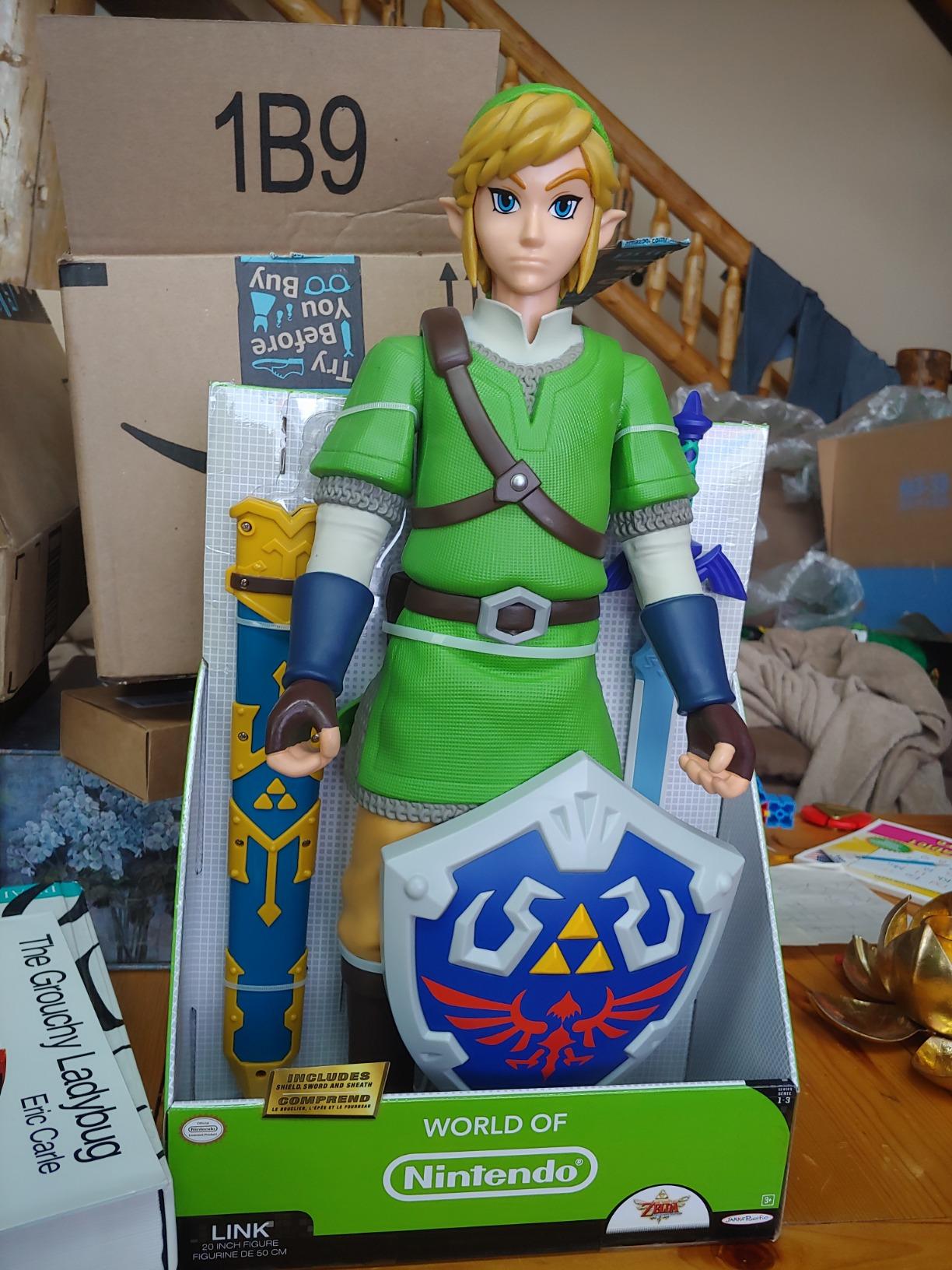 Amazon.com: Nintendo Deluxe Link Big Figure : Toys & Games