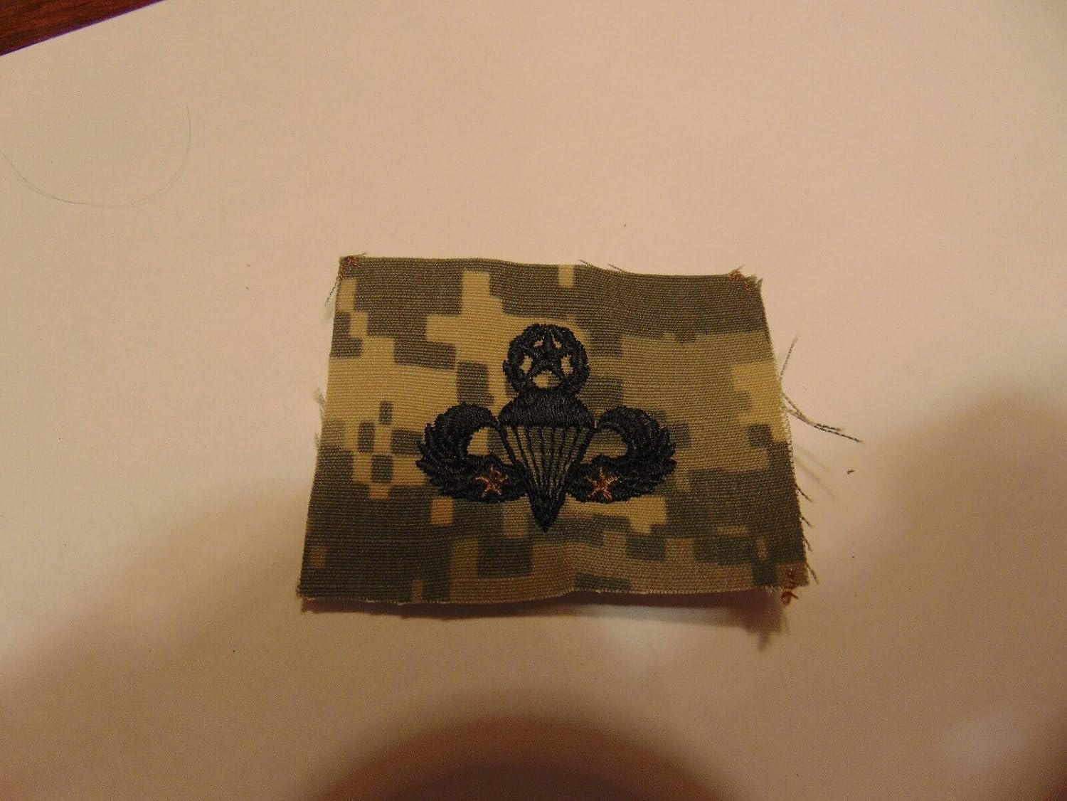 Amazon.com: Genuine USA Military Insignia Patch Sew On Jump Wings ...