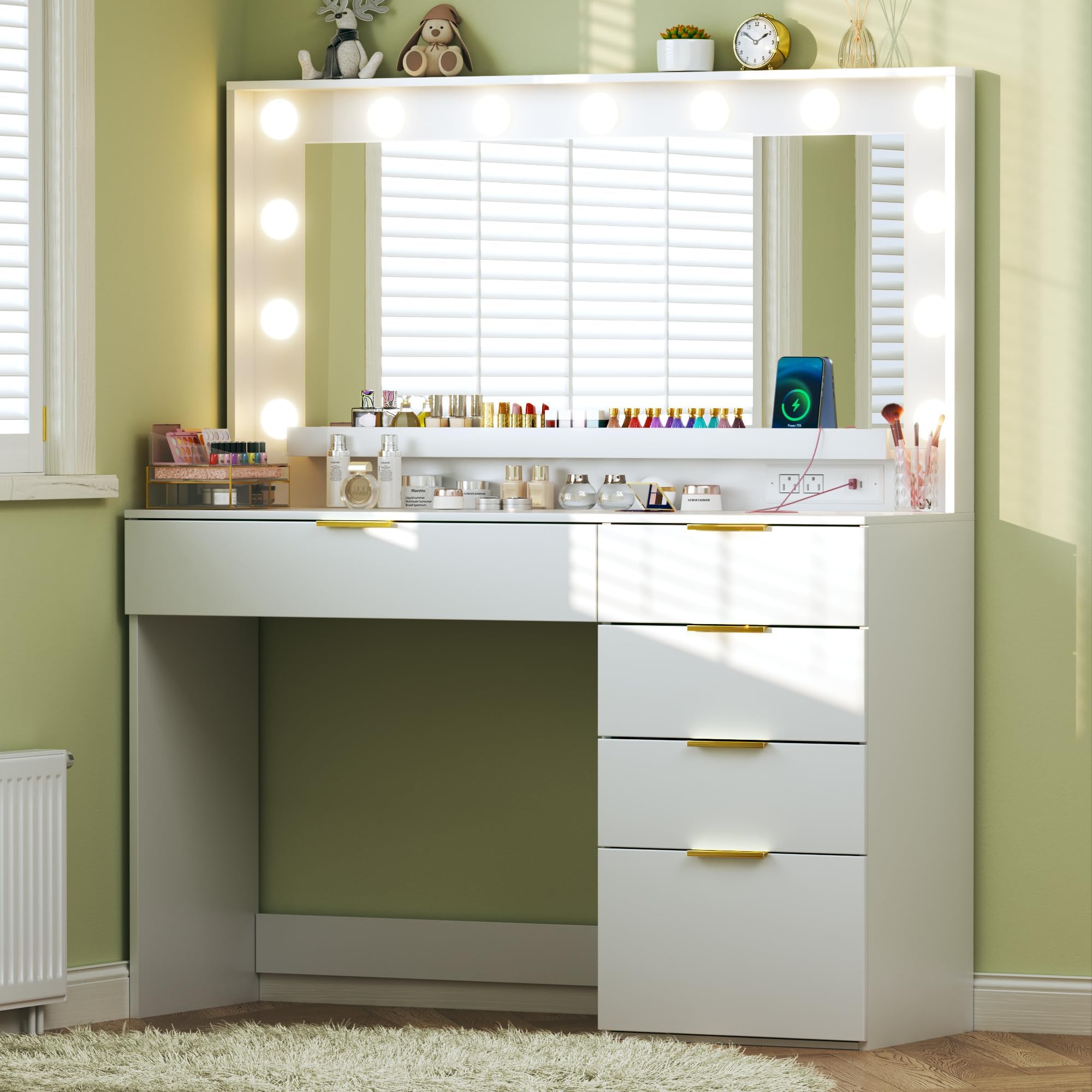 Amazon.com: VoirStar Glass Top Vanity Makeup Table, Makeup Vanity Desk ...