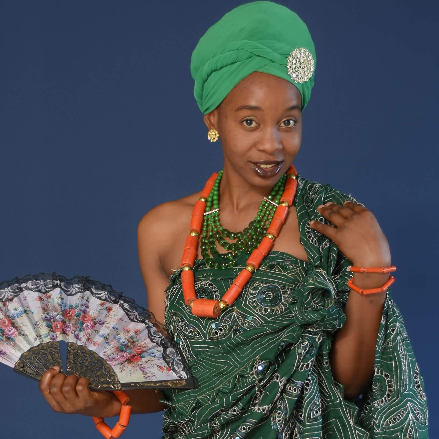 Amazon.com: Gloria Ogo: books, biography, latest update