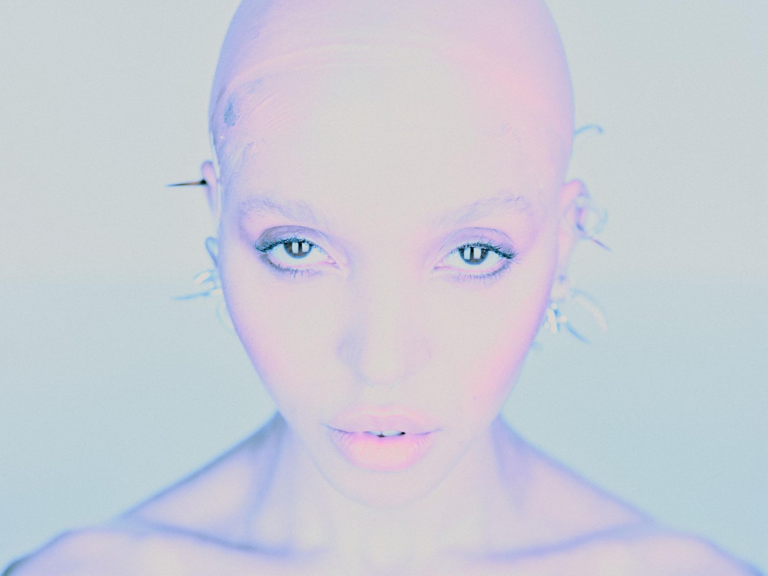 Oklouのchoke enough (Deluxe)からの楽曲obviousをAmazon Musicで