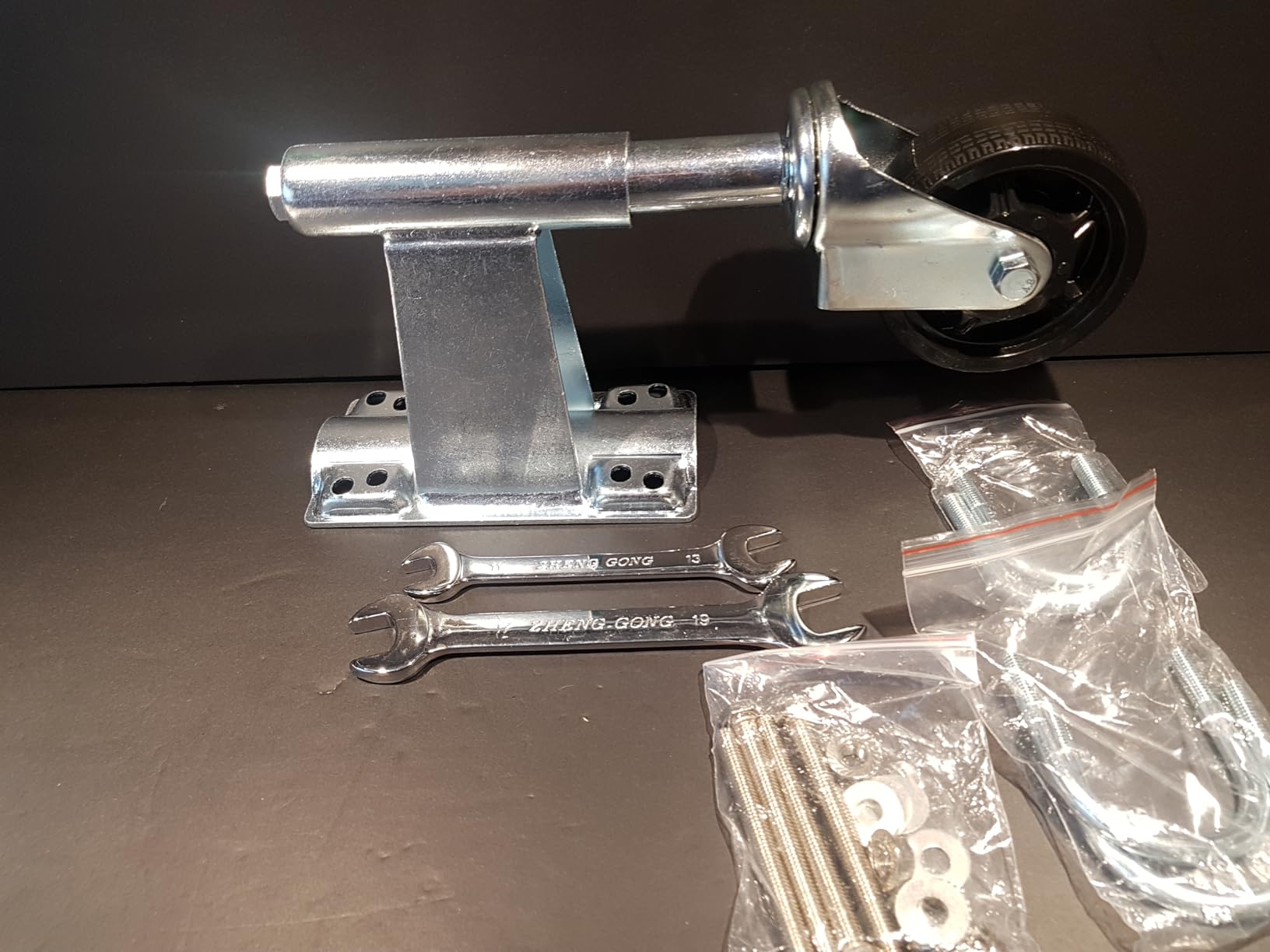 WOOSKY Spring Loaded Tube Gate Casters 8” Heavy Duty Gate Caster Wheels ...