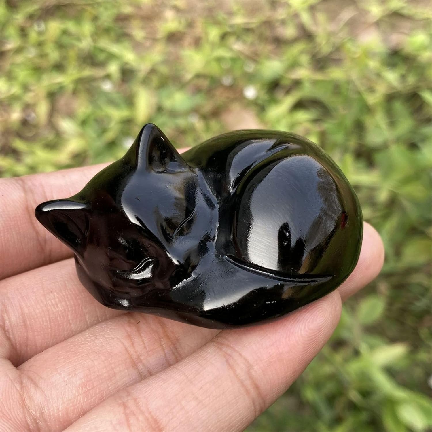 Amazon.com: OwMell Natural Black Obsidian Tiny Sleeping Cat Statue Hand ...