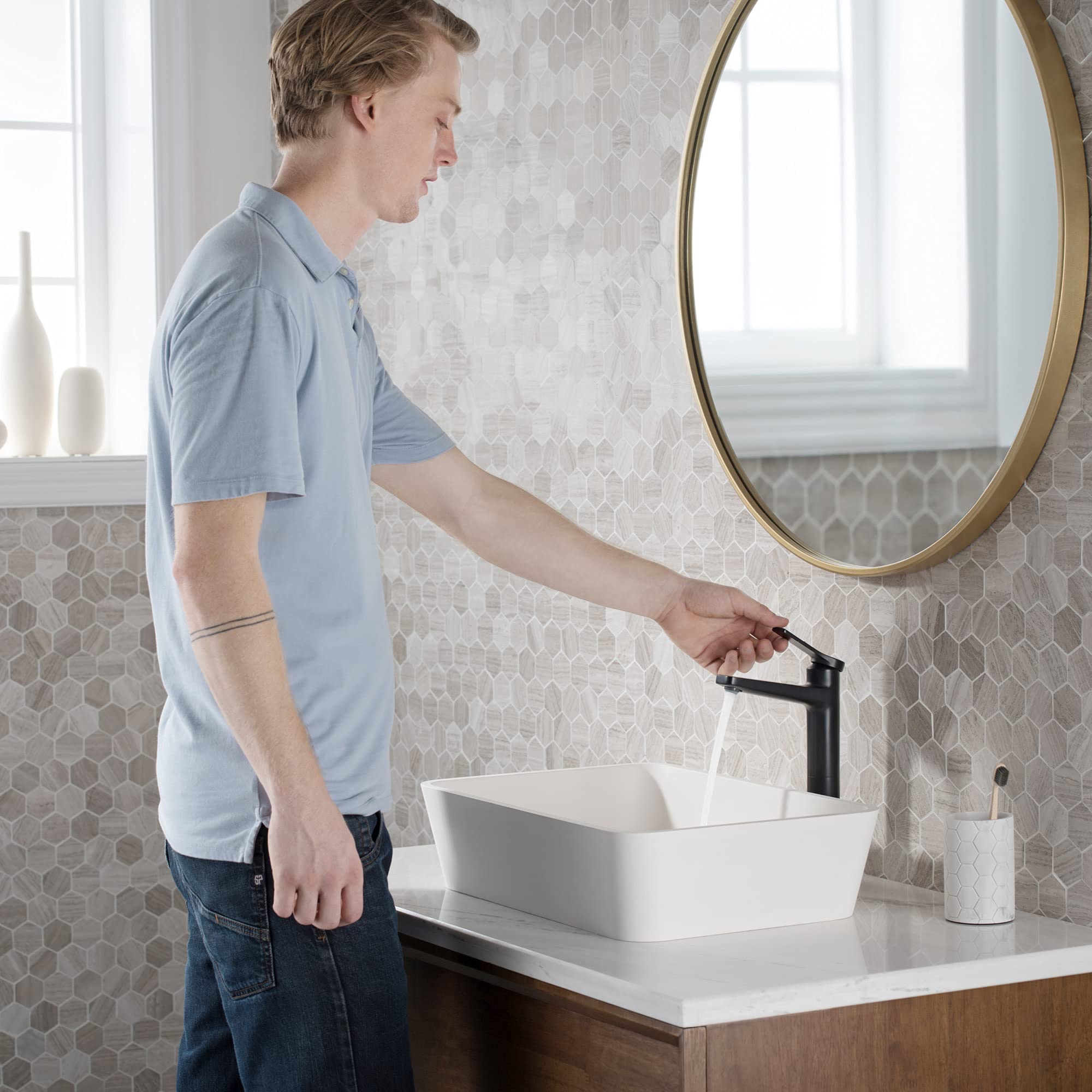 Snapklik.com : KRAUS Indy Single Handle Vessel Bathroom Faucet In ...