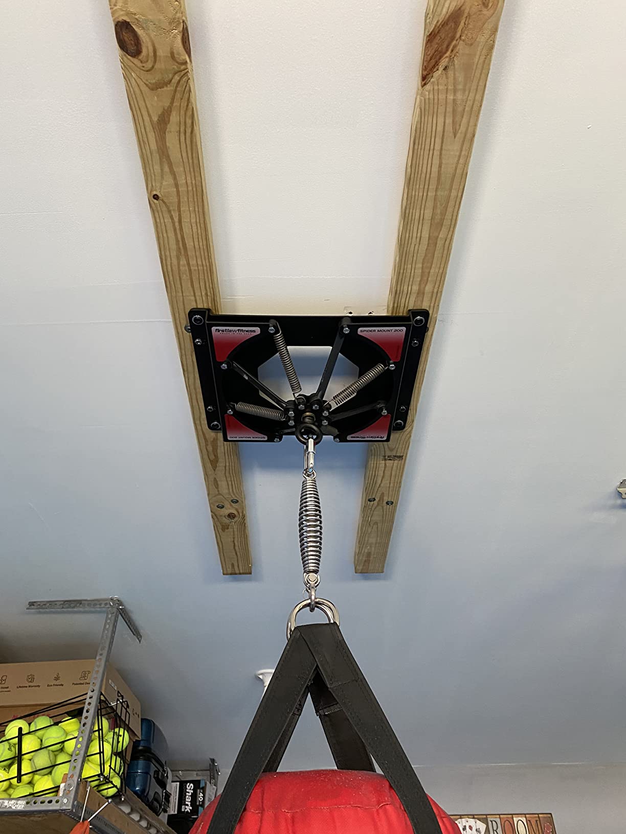 How To Hang A Punching Bag Without Drilling Spider Mount 200 - Heavy ...