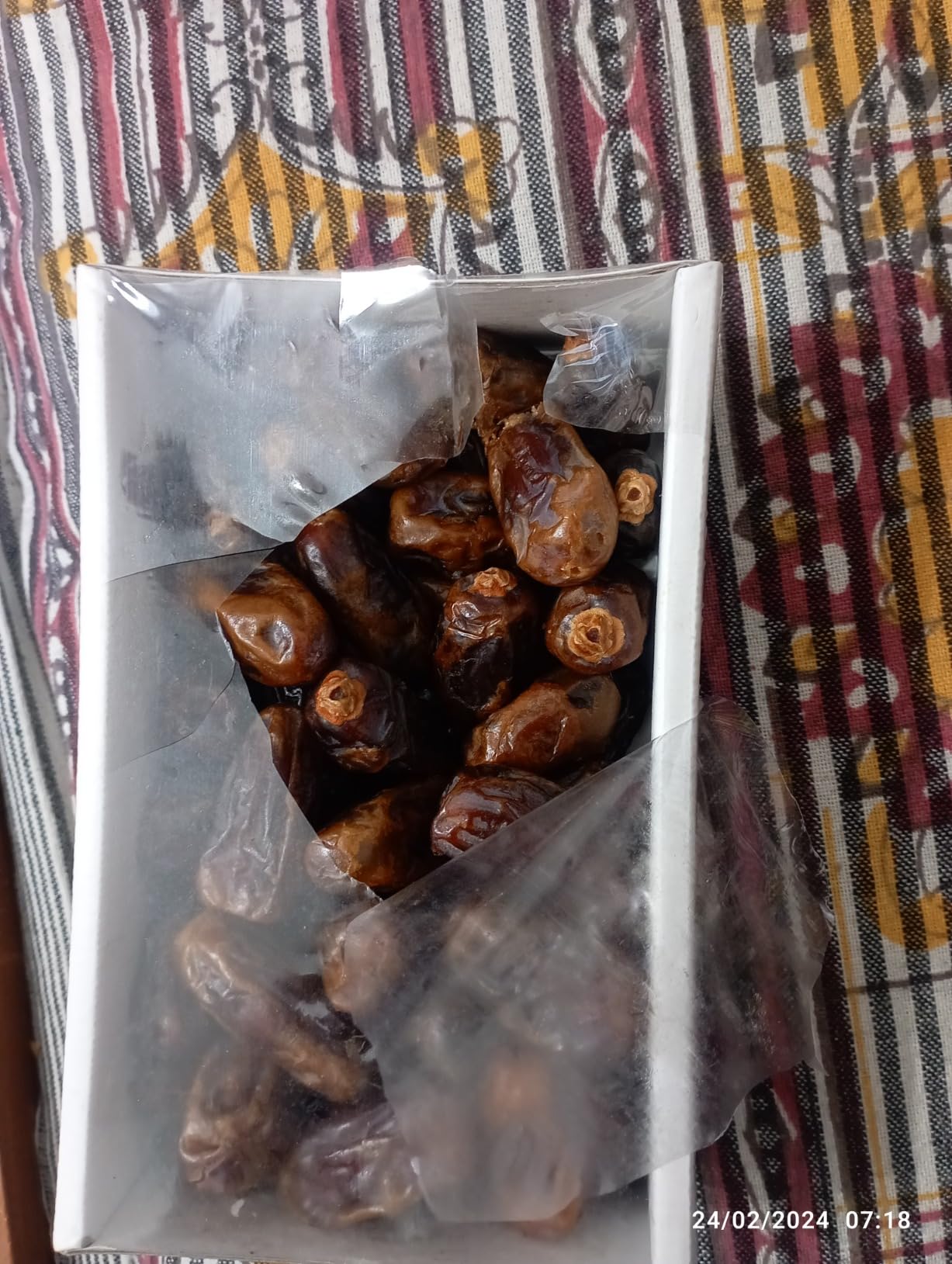 Flyberry Gourmet Halawi Dates. 500g | 100% Natural | Rich in Calcium ...