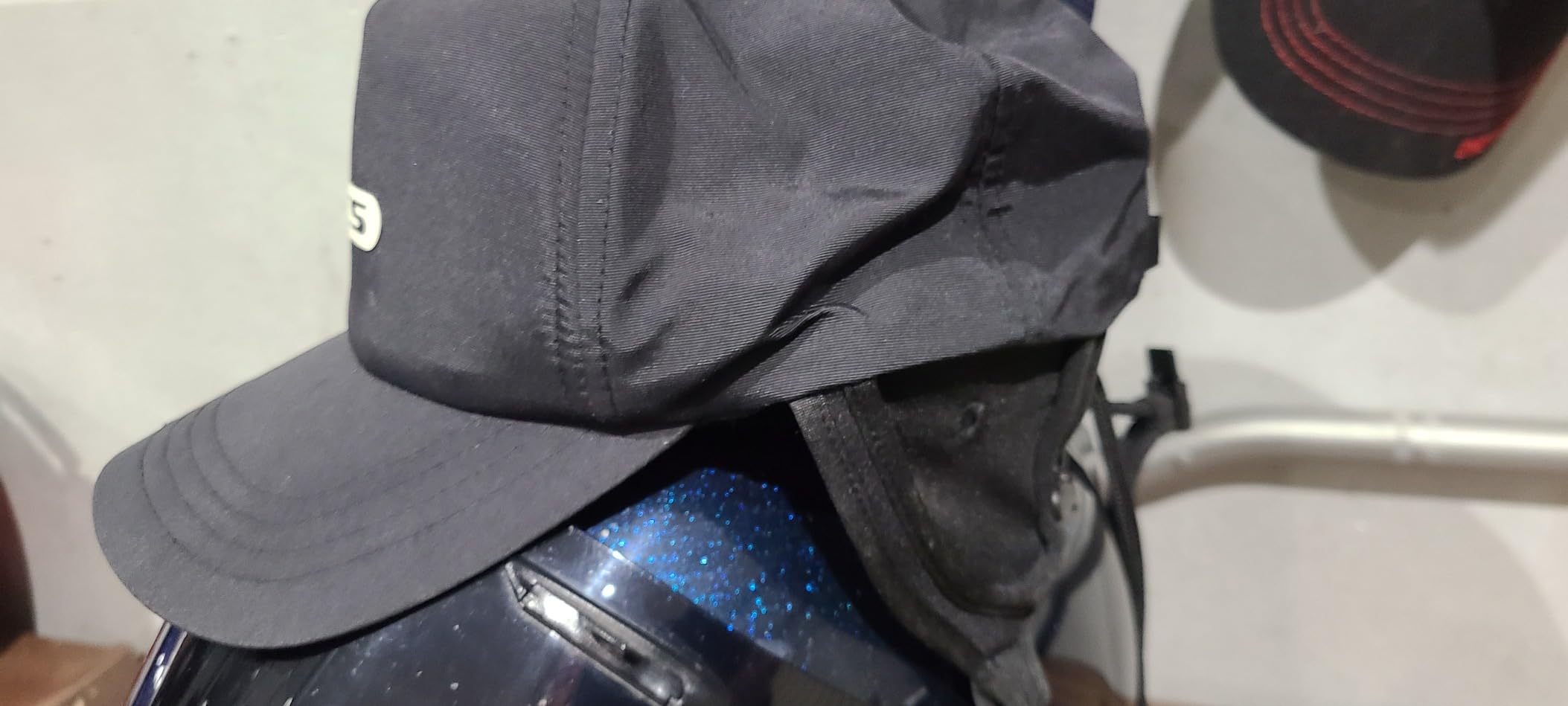 Amazon.co.jp: FCS サーフキャップ ESSENTIAL TRUCKERS WET CAP キャップタイプ フリーサイズ ...