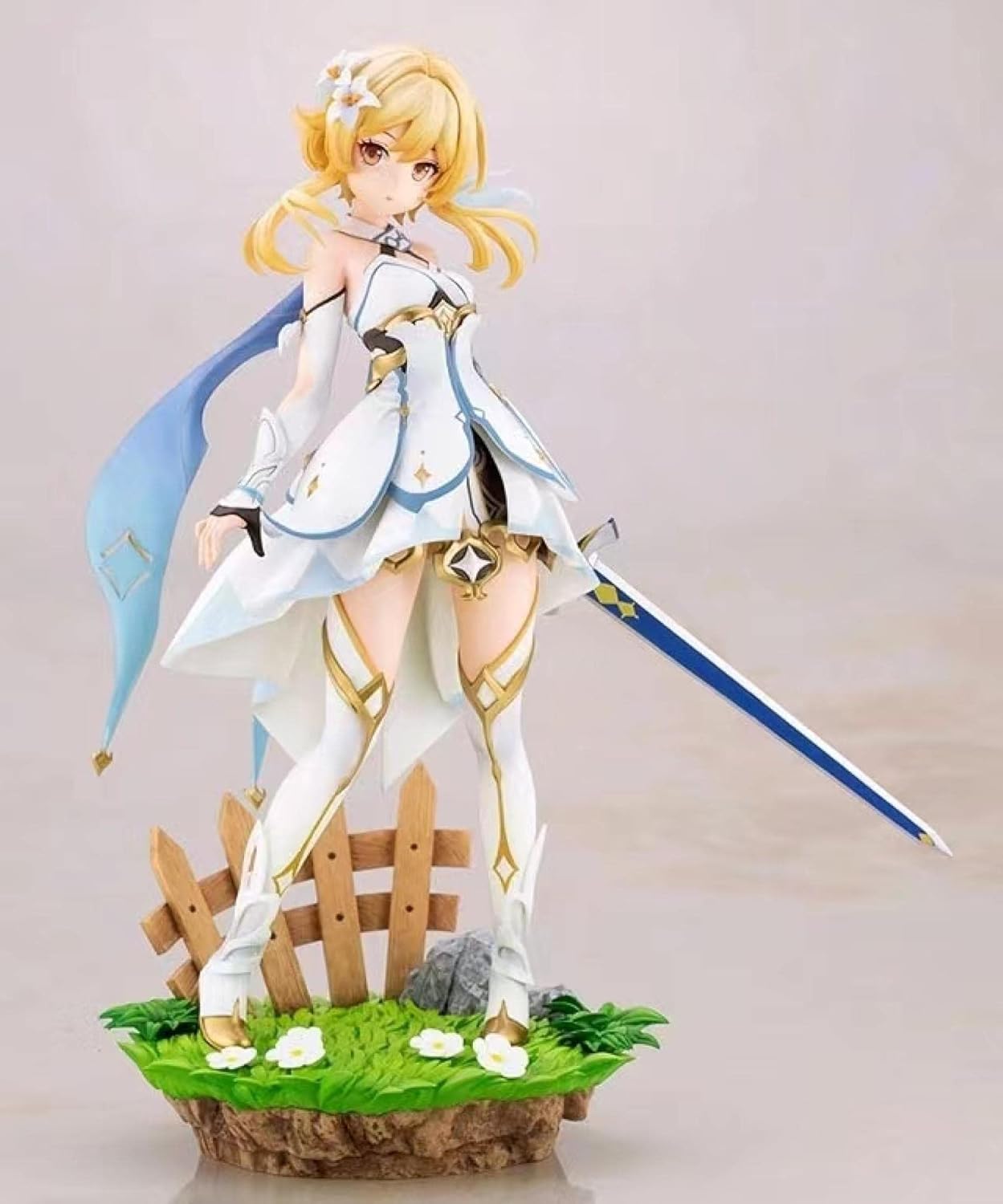 Nmomoytu Genshin Impact Traveler Lumine Anime Figure Aether Traveler ...