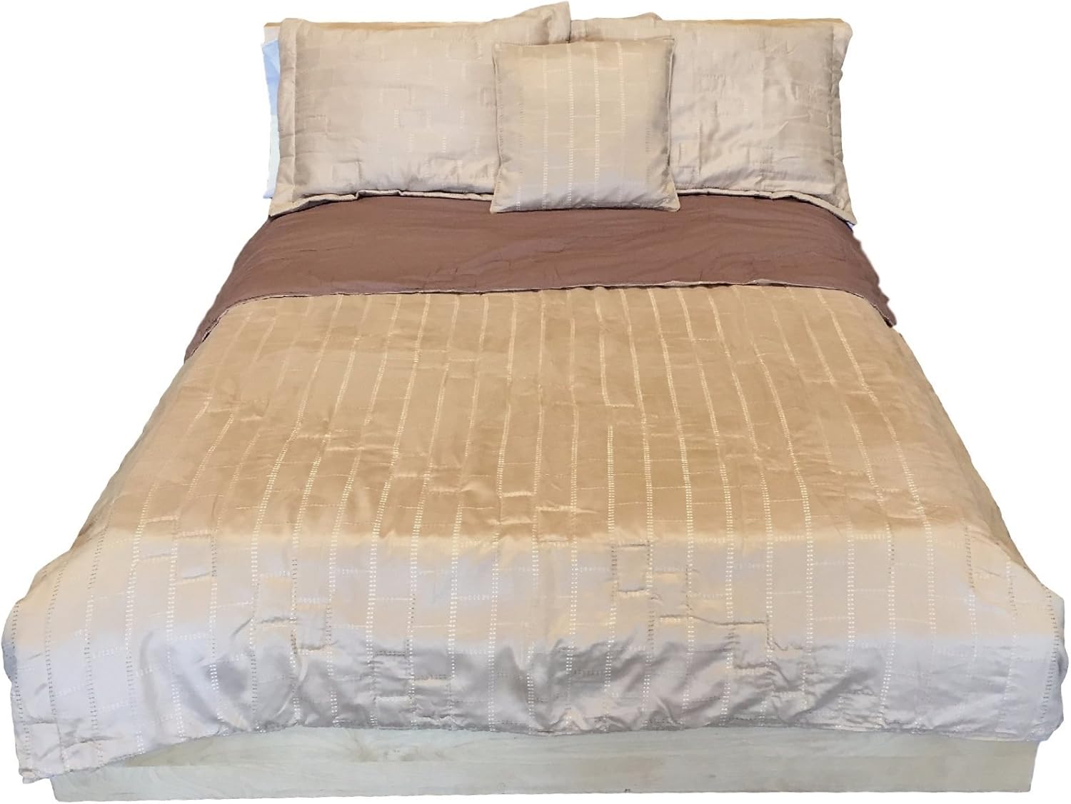 Amazon.com: CozyLinen Reversible Micro-Suede Hand-Stitched Quilt, Queen ...