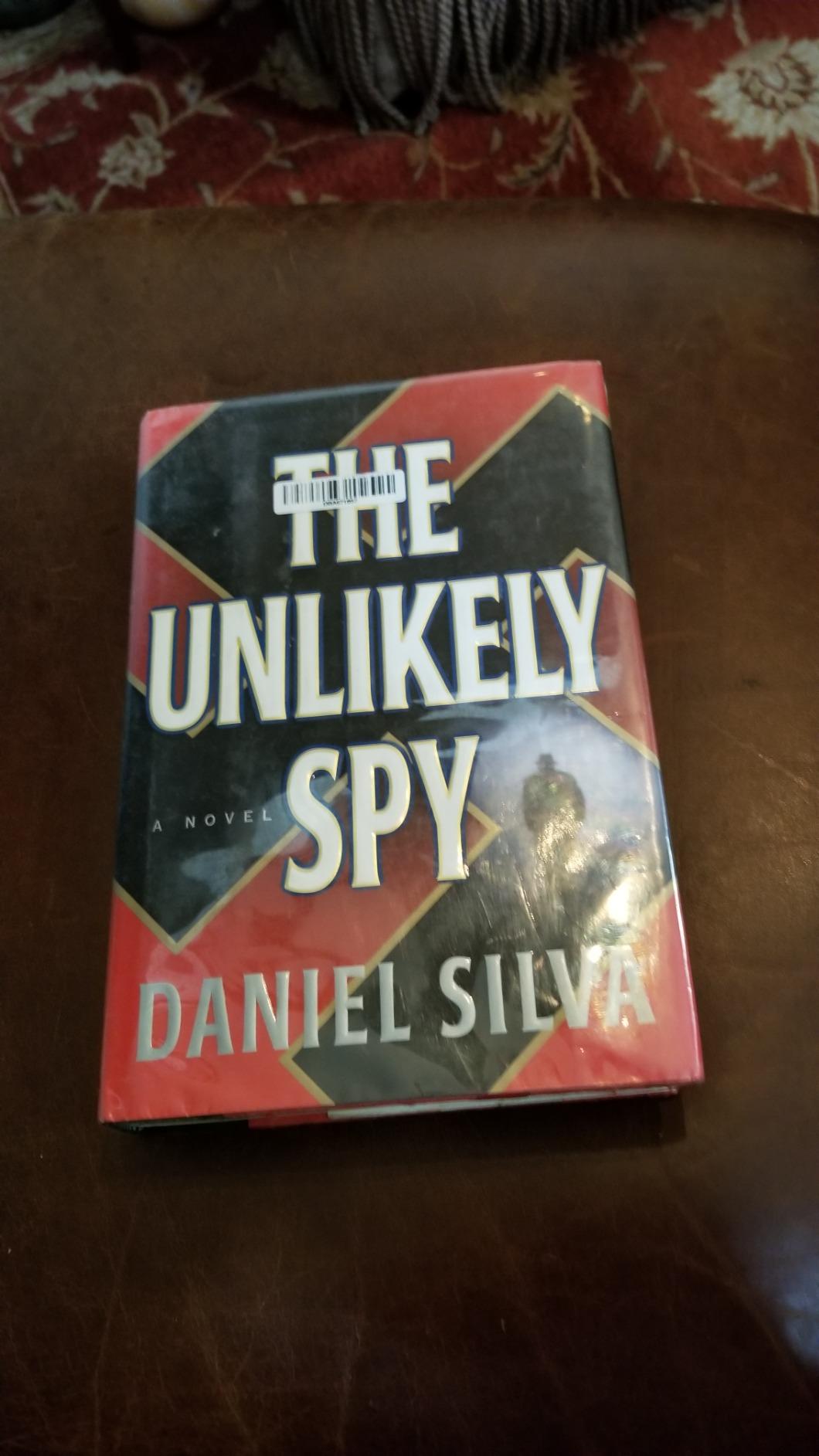 The Unlikely Spy: Silva, Daniel: 9780679455622: Amazon.com: Books