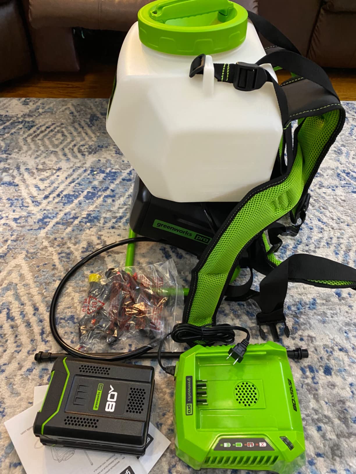 $45/mo - Finance Greenworks 80V Backpack Sprayer 4 Gallon,Battery ...
