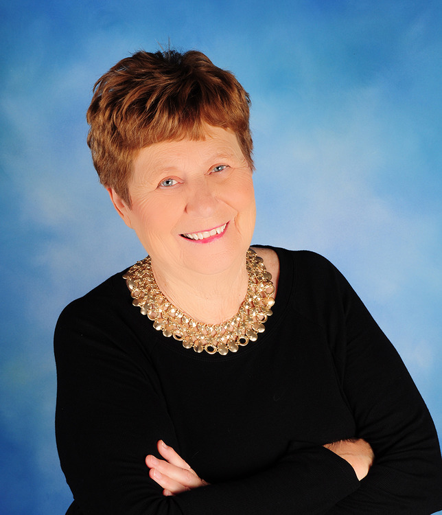 Amazon.com: Marlene Mitchell: books, biography, latest update