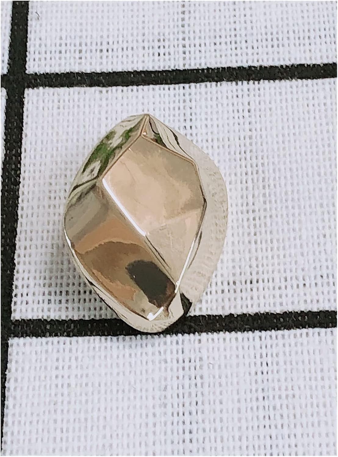 Amazon.com: Roytil 10pcs/lot Fashion Decorative Buttons Irregular Plane ...