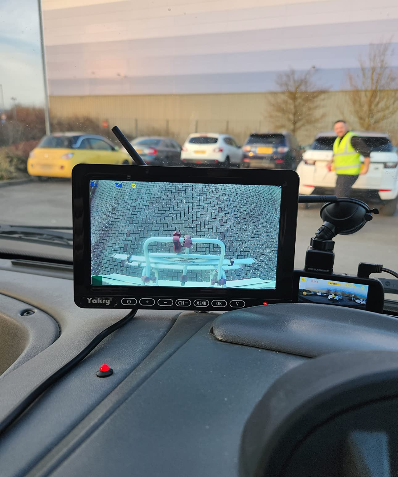 Wireless Reversing Camera, FHD 1080P 7" Reverse Camera Kit with DVR ...