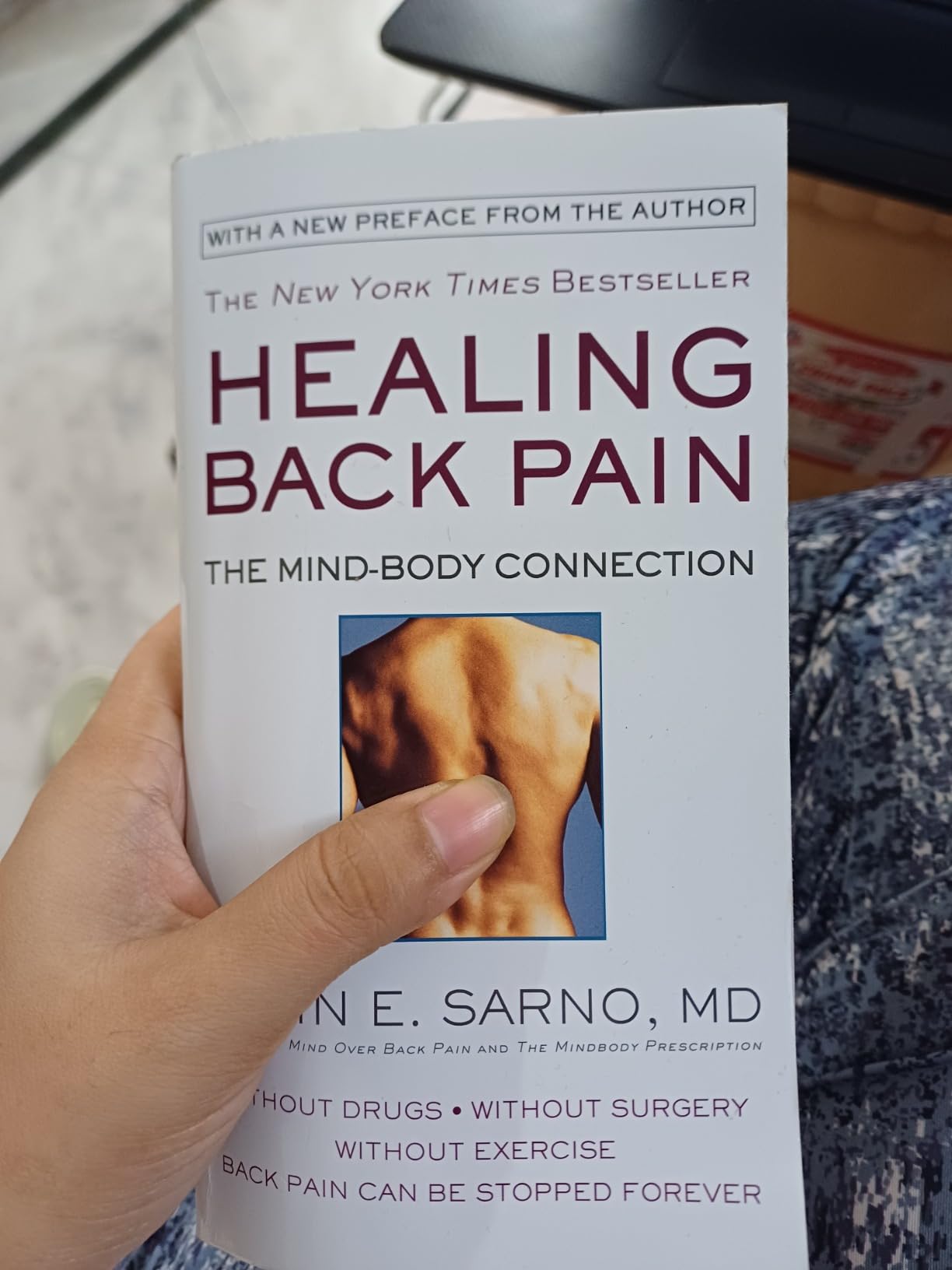 HEALING BACK PAIN: THE MIND-BODY CONNECTION : Sarno, John E.: Amazon.in ...