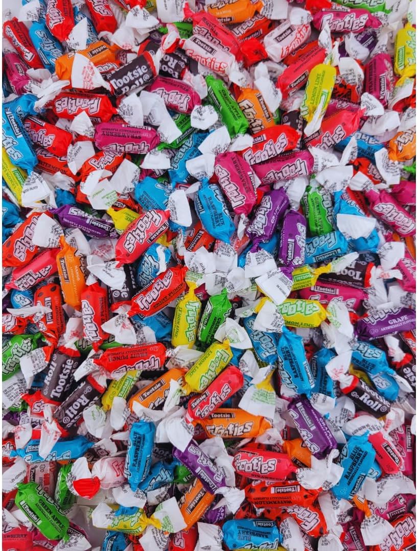 Amazon.com : Tootsie Frooties Fruit Flavored Chewy Candy, 11 Flavors ...