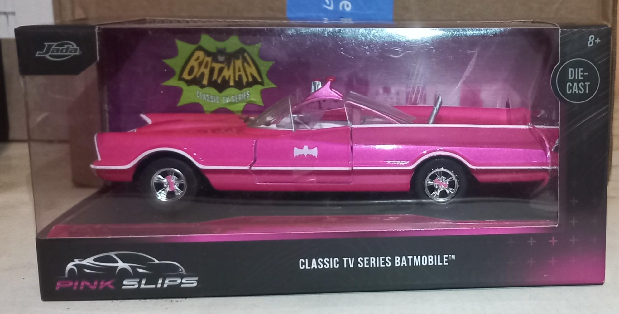 Amazon.com: Pink Slips W7 1:24 Classic TV Series Batmobile Die-Cast Car w/Base, Toys for Kids ...