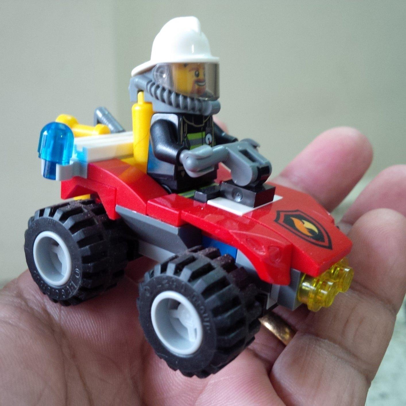 LEGO Fire ATV Jump off the fire atv&survey the scene,Multi Color, 64 ...