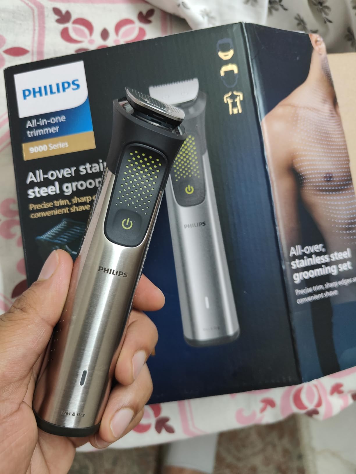 Philips India's No.1 Men's Trimmer | Pro Beardsense Technology | 15-In ...