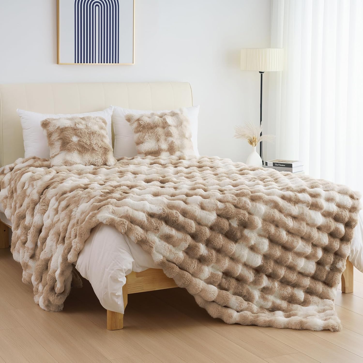 Amazon.com: IKALIFE Cozy Faux Fur Throw Blanket for Bed Warm Fuzzy ...
