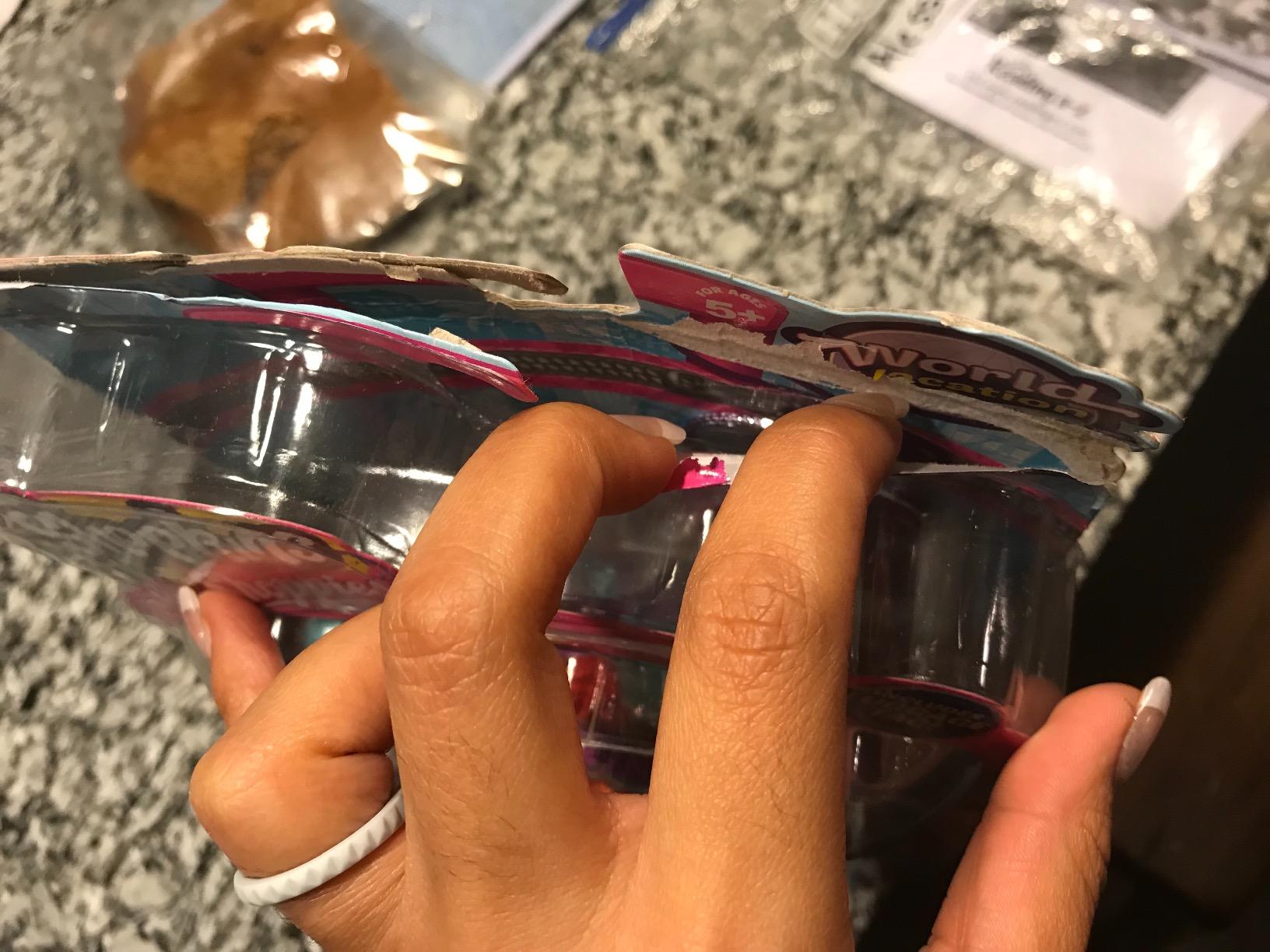 Amazon.com: Shopkins Shoppies Rosa Pinata Visits Mexico : Toys & Games