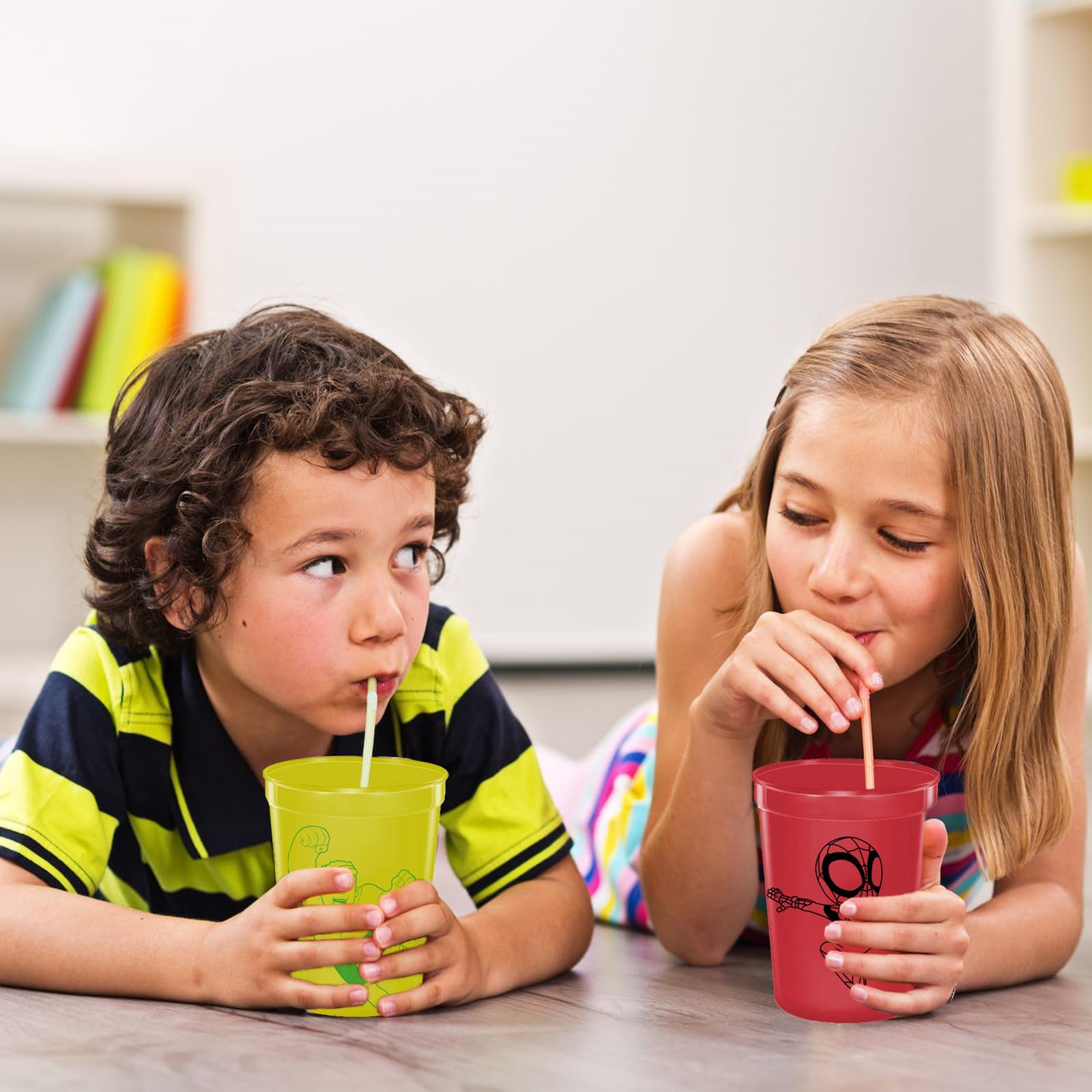 Snapklik.com : 24 Pcs Spider Party Favors 12 OZ Spider Reusable Plastic ...