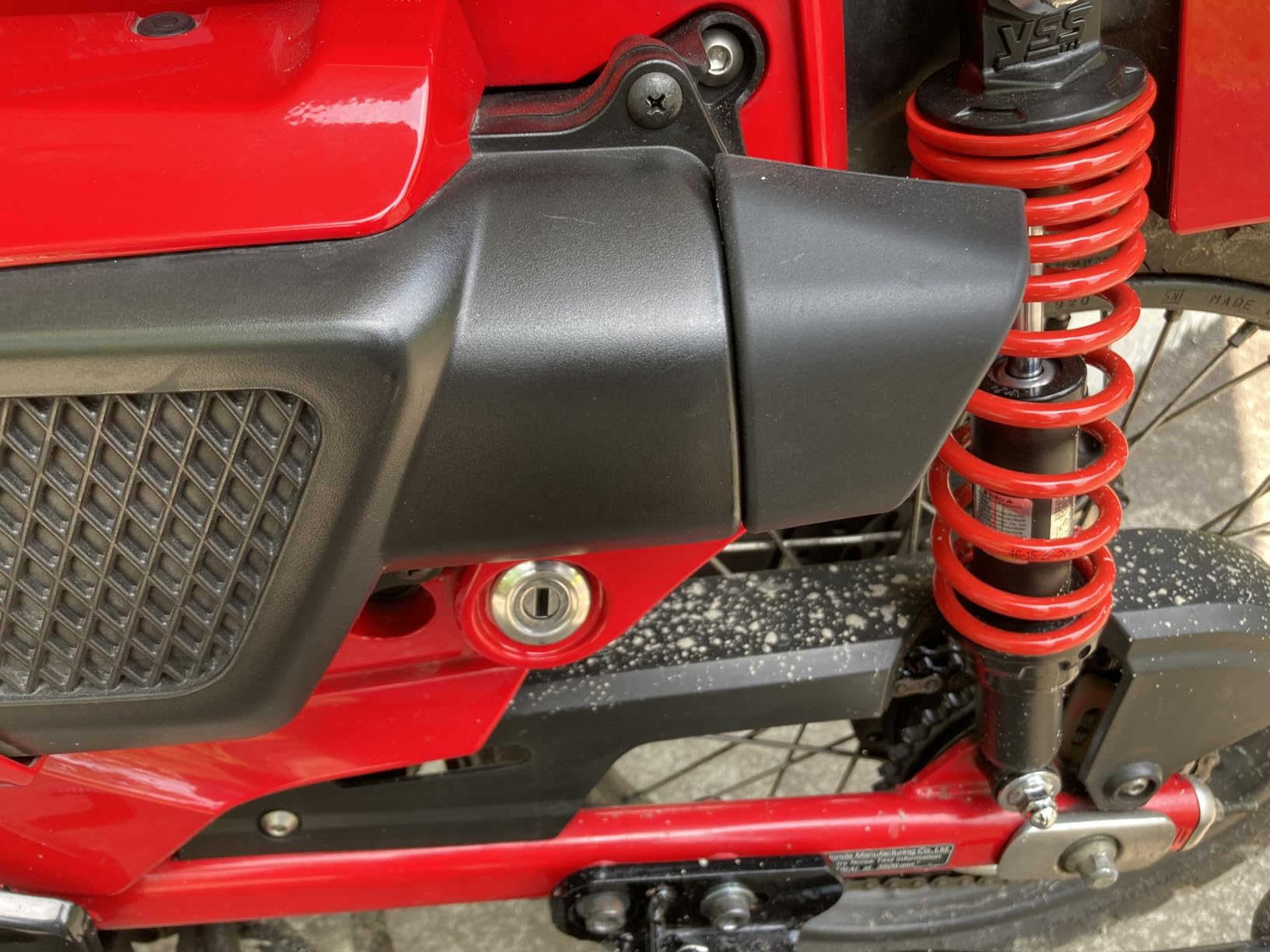 Amazon | Kiload エアフィルターカバー コンバージョンダクト ホンダ ハンターカブ CT125('20-23) 黒 外観変更アクセサリ CT125 アクセサリ | バイク用エア ...