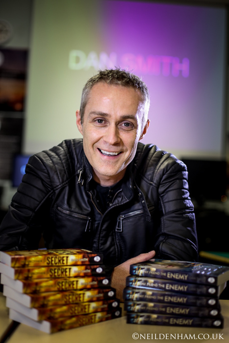 Amazon.es: Dan Smith: libros, biografía, última actualización