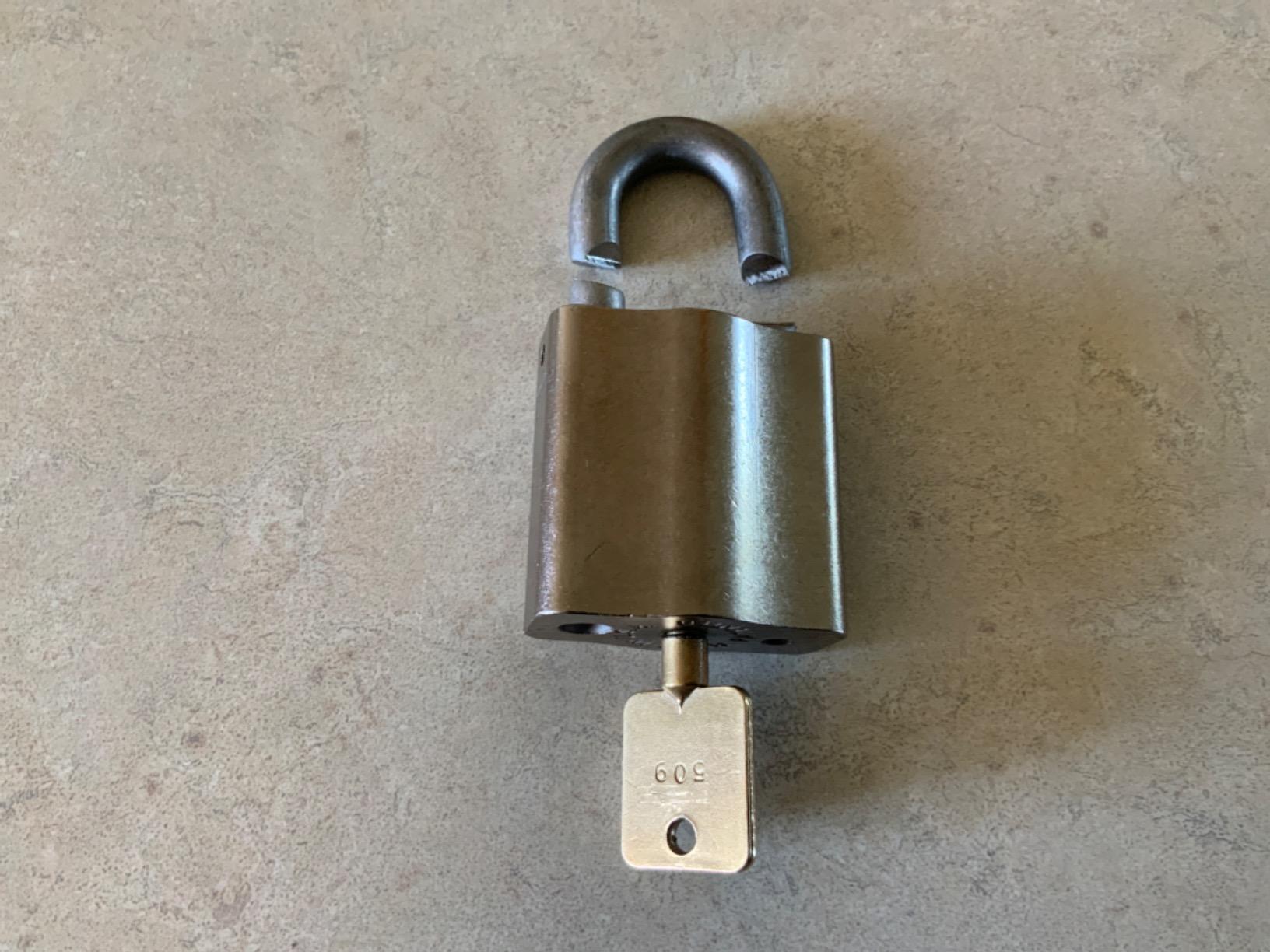 Sargent & Greenleaf S&G Environmental Padlock 3/8 Inch, Masterlock ...