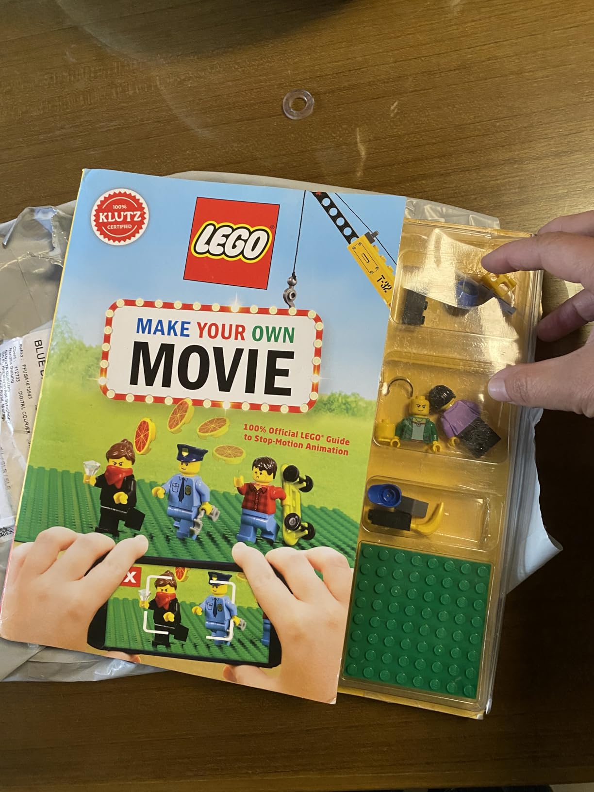Lego Make Your Own Movie: 100% Official Lego Guide to Stop-Motion ...