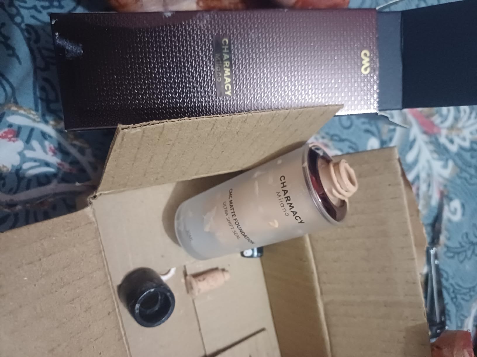 Buy Charmacy Milano Matte Foundation 02 Cream- 30 Ml,With Spf 25 Sun ...