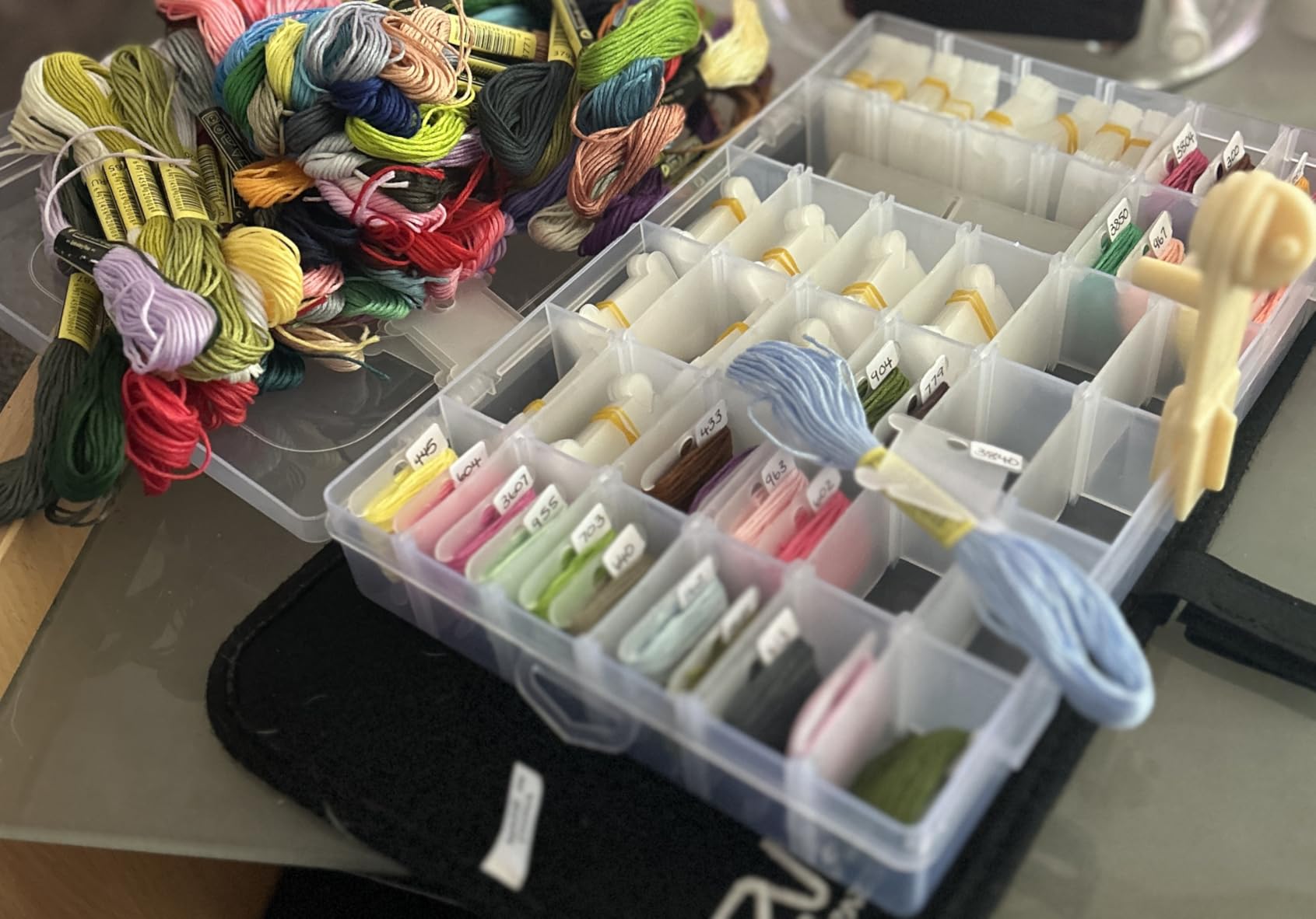 Embroidery Floss Organizer Set 200 Pcs White Plastic Flossand 2 Pcs ...