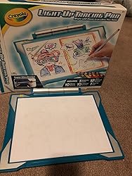 Amazon.com: Crayola Light Up Tracing Pad - Teal, Kids Light Board For ...