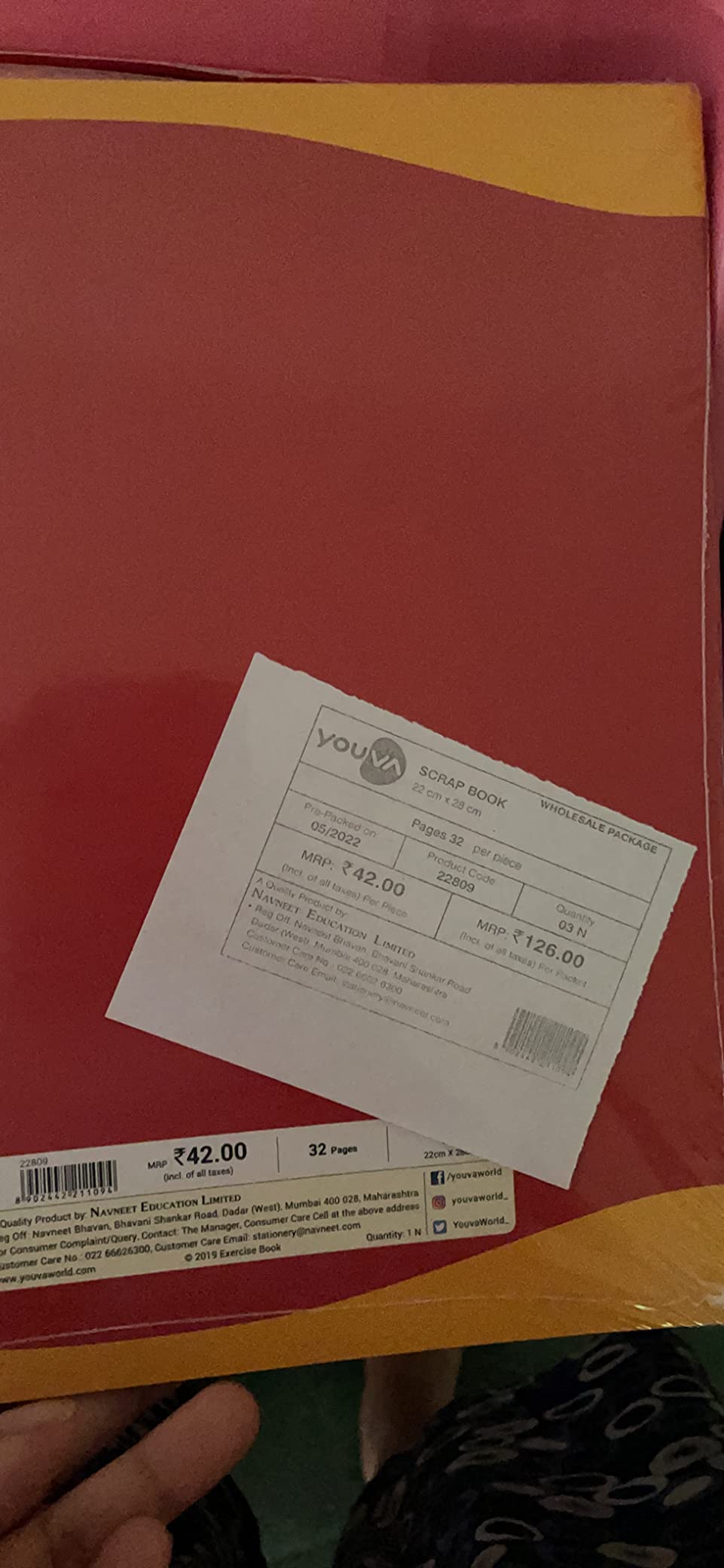 Navneet Youva | Scrap Book for Kids and Students | Soft Bound | 22cm x ...