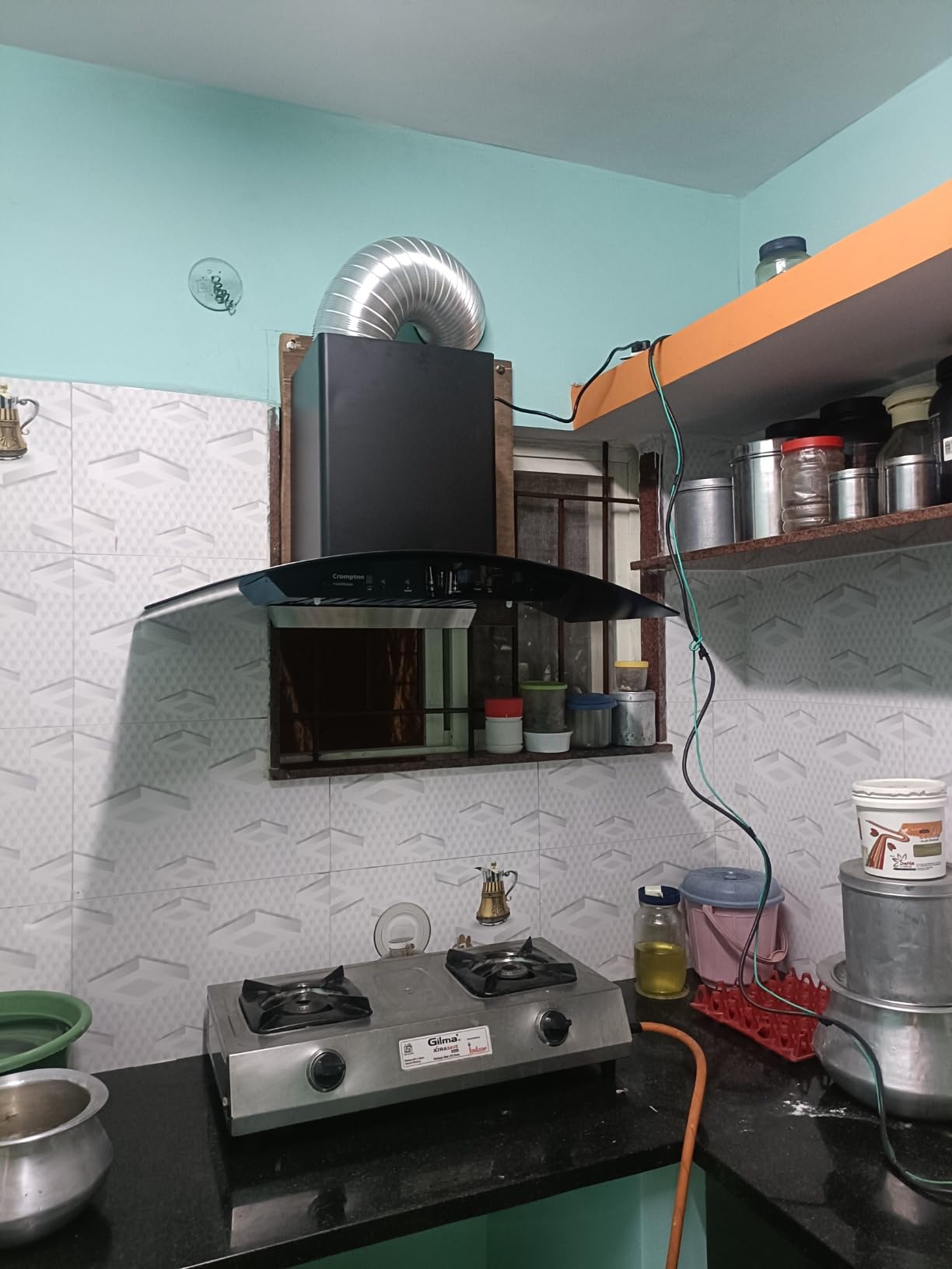 Crompton IntelliMotion 90 cm Curved Glass Kitchen Chimney with Auto ...