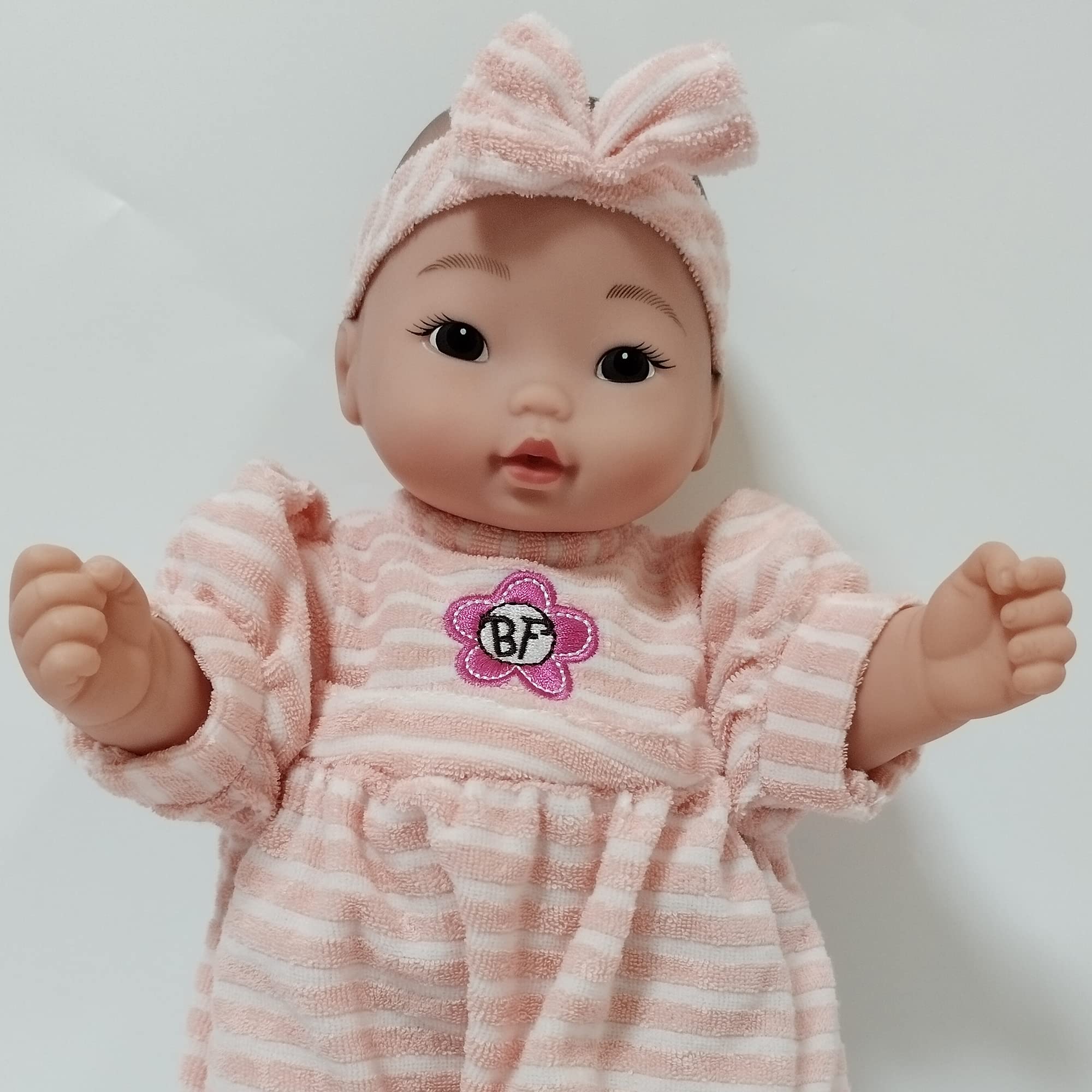 Joy Doll's Instagram, Twitter & Facebook on IDCrawl