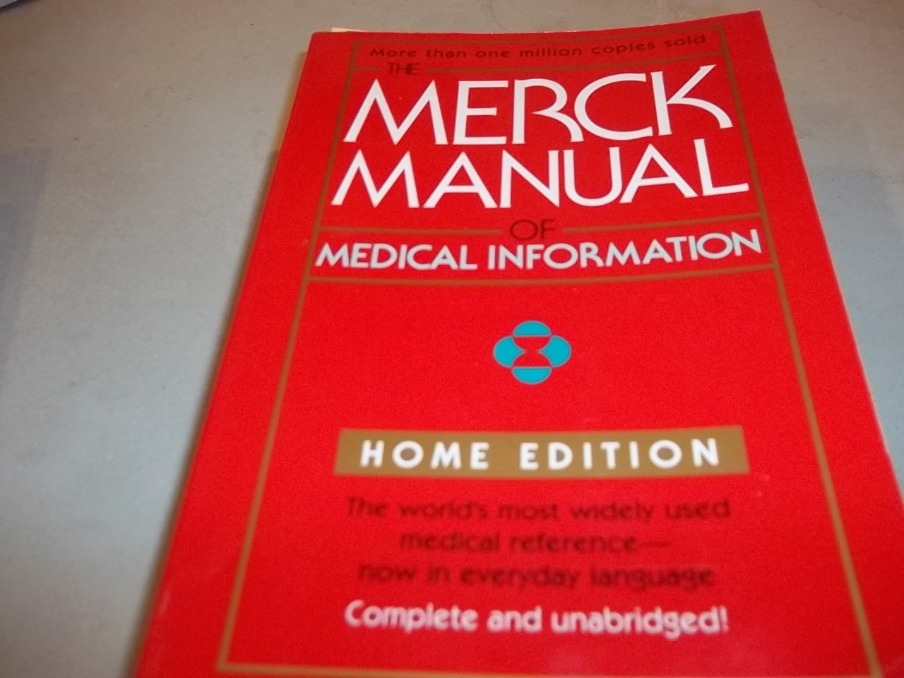 The Merck Manual of Medical Information: Berkow, Robert: 9780671027261 ...