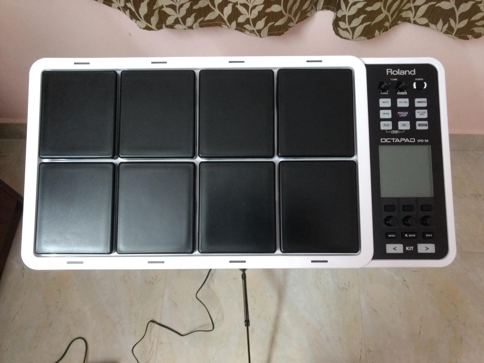 Roland SPD-30 Version 2 Octapad : Amazon.in: Musical Instruments