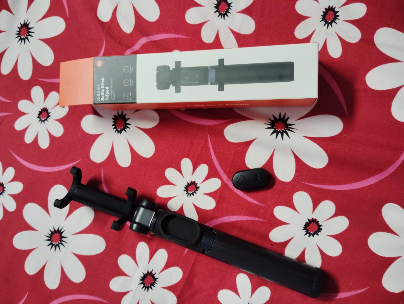 Xiaomi Selfie Stick with Micro USB Rechargeable Bluetooth Remote ...