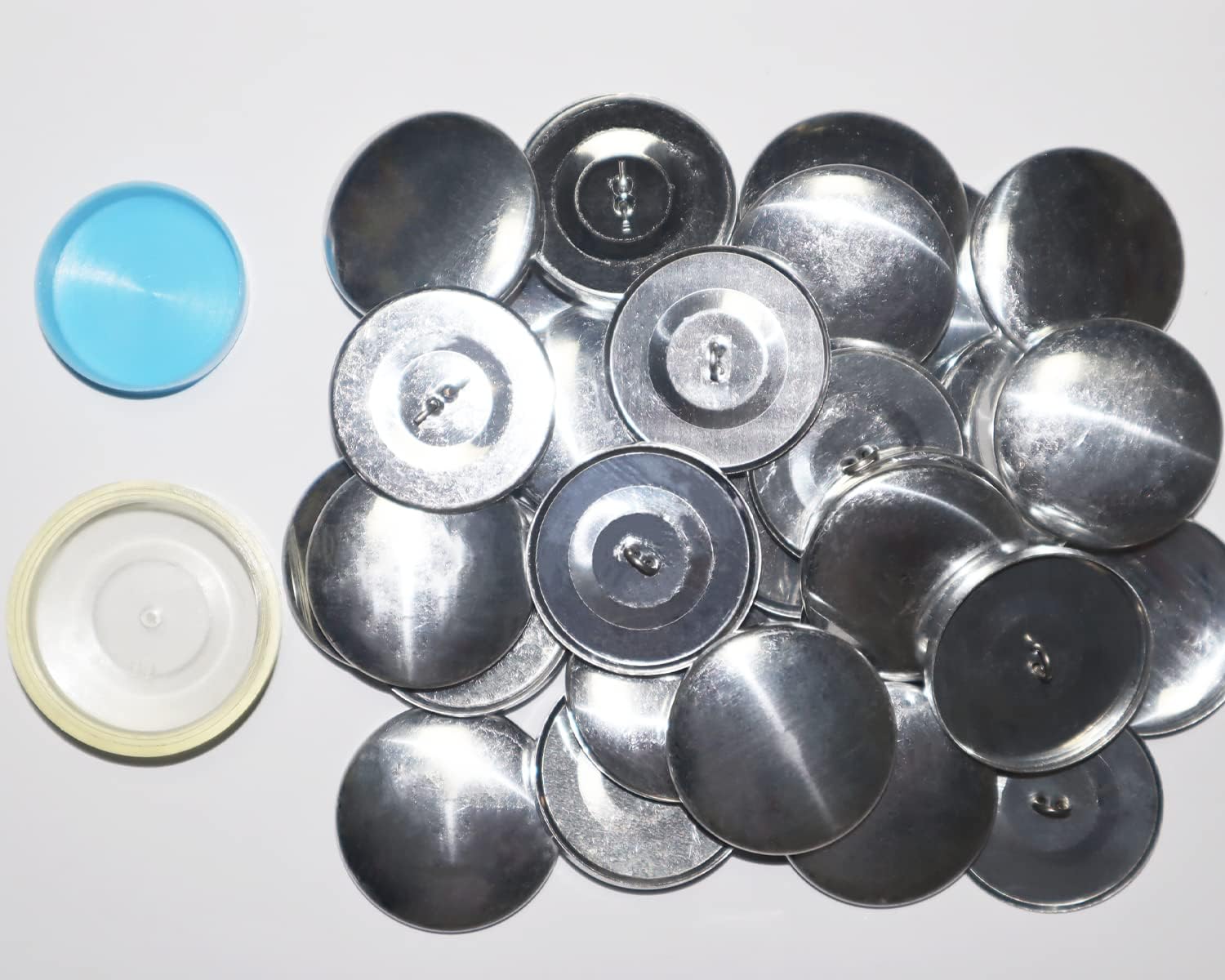Amazon.com: QubeleyNT Cover Button Kit Fabric Covered Buttons Tufting ...