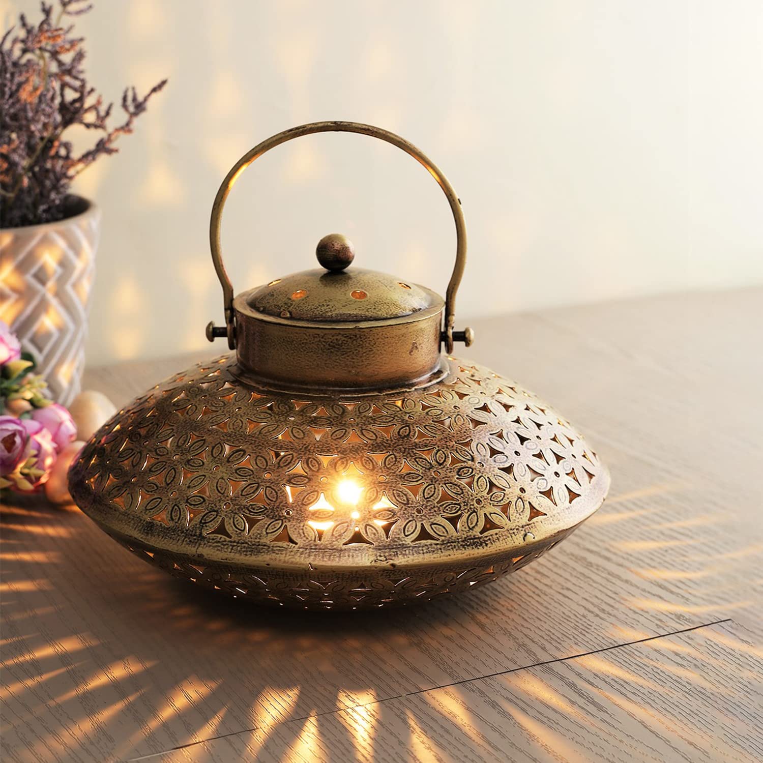 Buy CraftVatika Iron Degchi doop stand Tealight Candle Holder - Tea ...