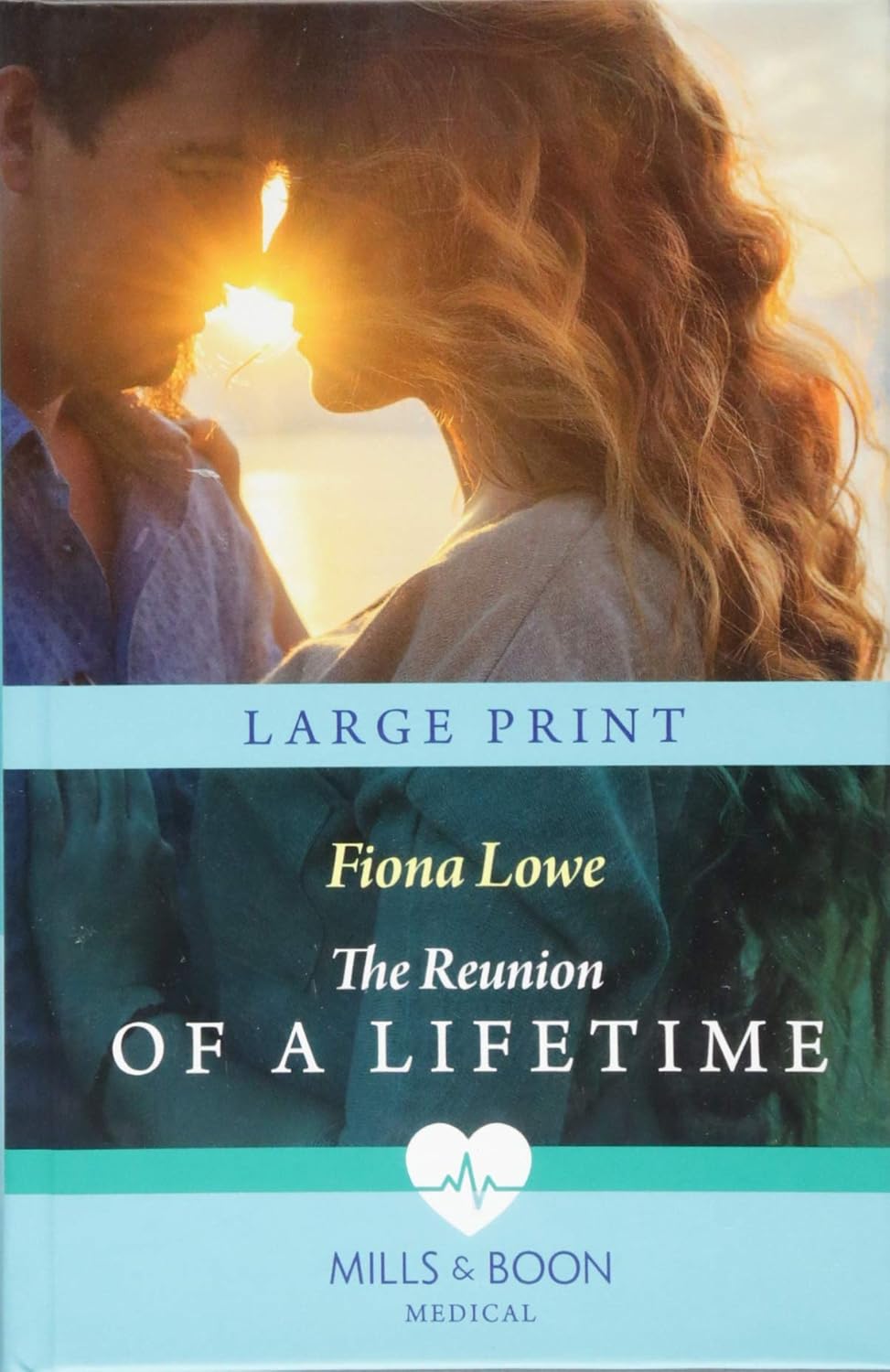 Amazon.com: The Reunion of a Lifetime: 9780263073096: Lowe, Fiona: Books