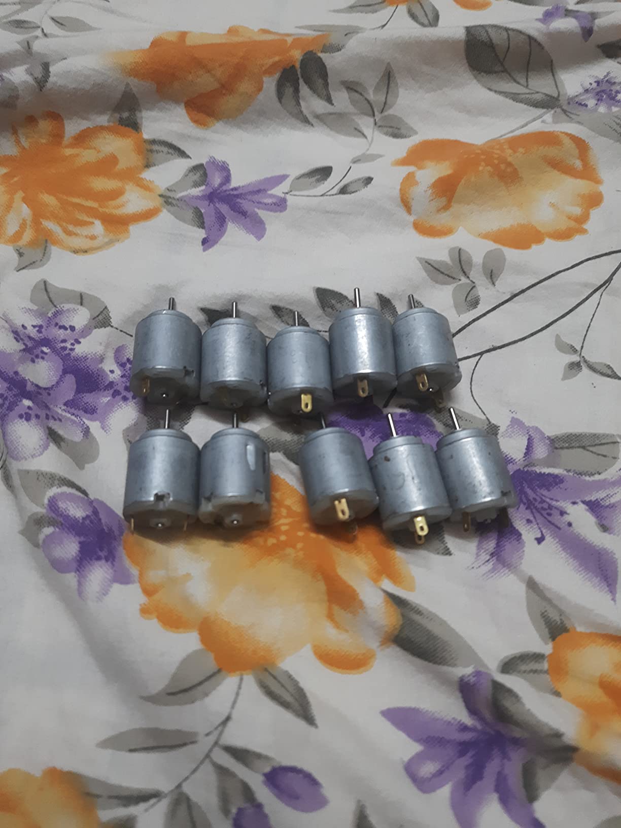 ERH India 10 Pcs of ERH India DC Motor Mini Electric Motor Carbon Brush ...