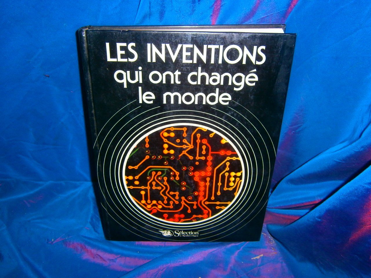 Amazon.com: les Inventions qui ont changé le monde: 9782709801010 ...