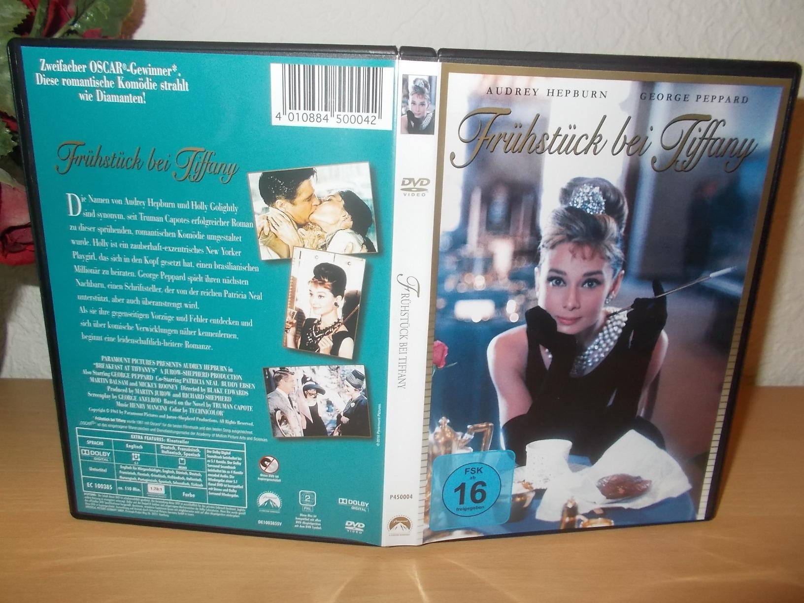Breakfast At Tiffany's [DVD]: Amazon.de: Audrey Hepburn, George Peppard ...